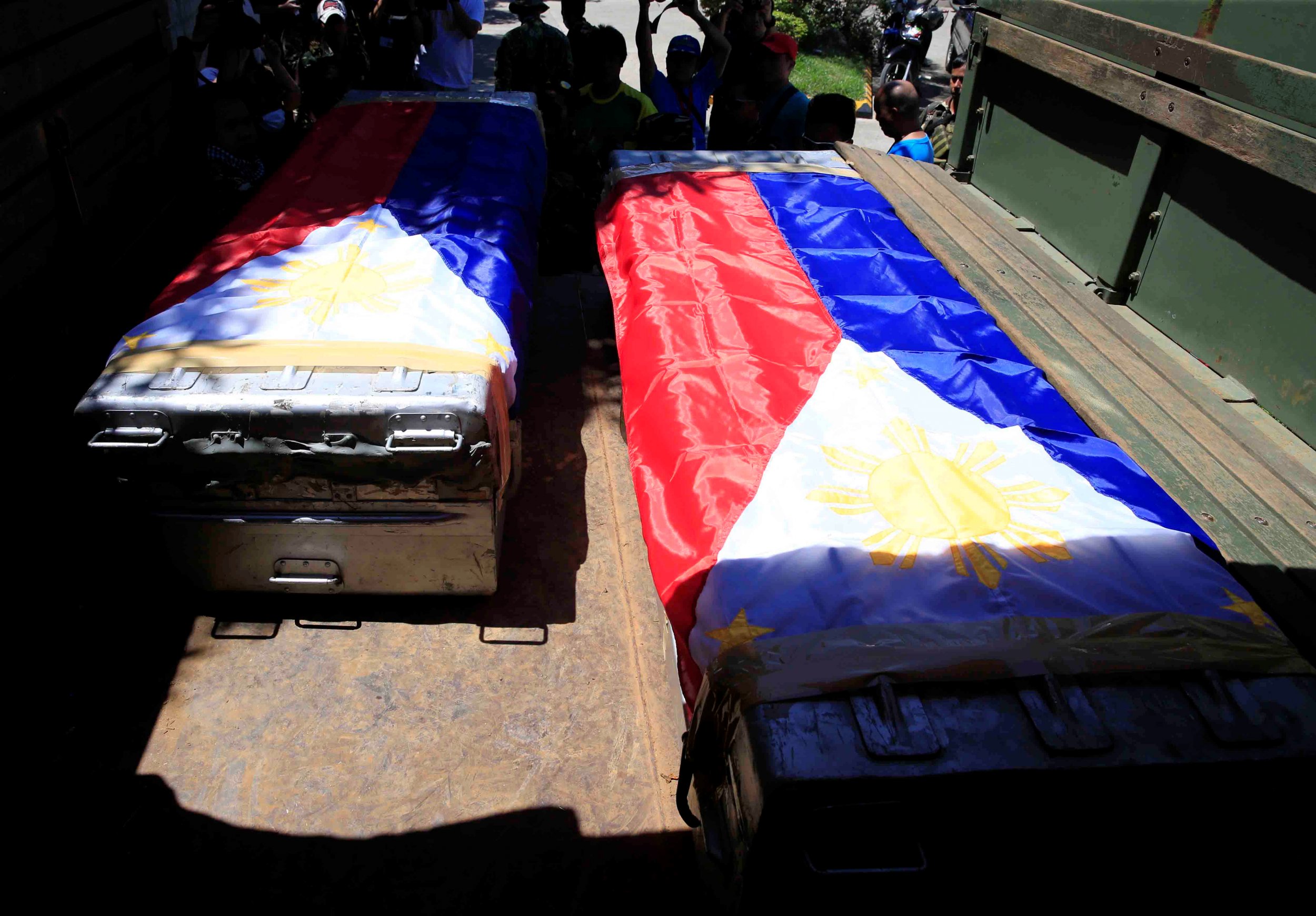 Anti-Drug Mayor Shot Dead by Sniper at Flag-Raising Ceremony - Newsweek