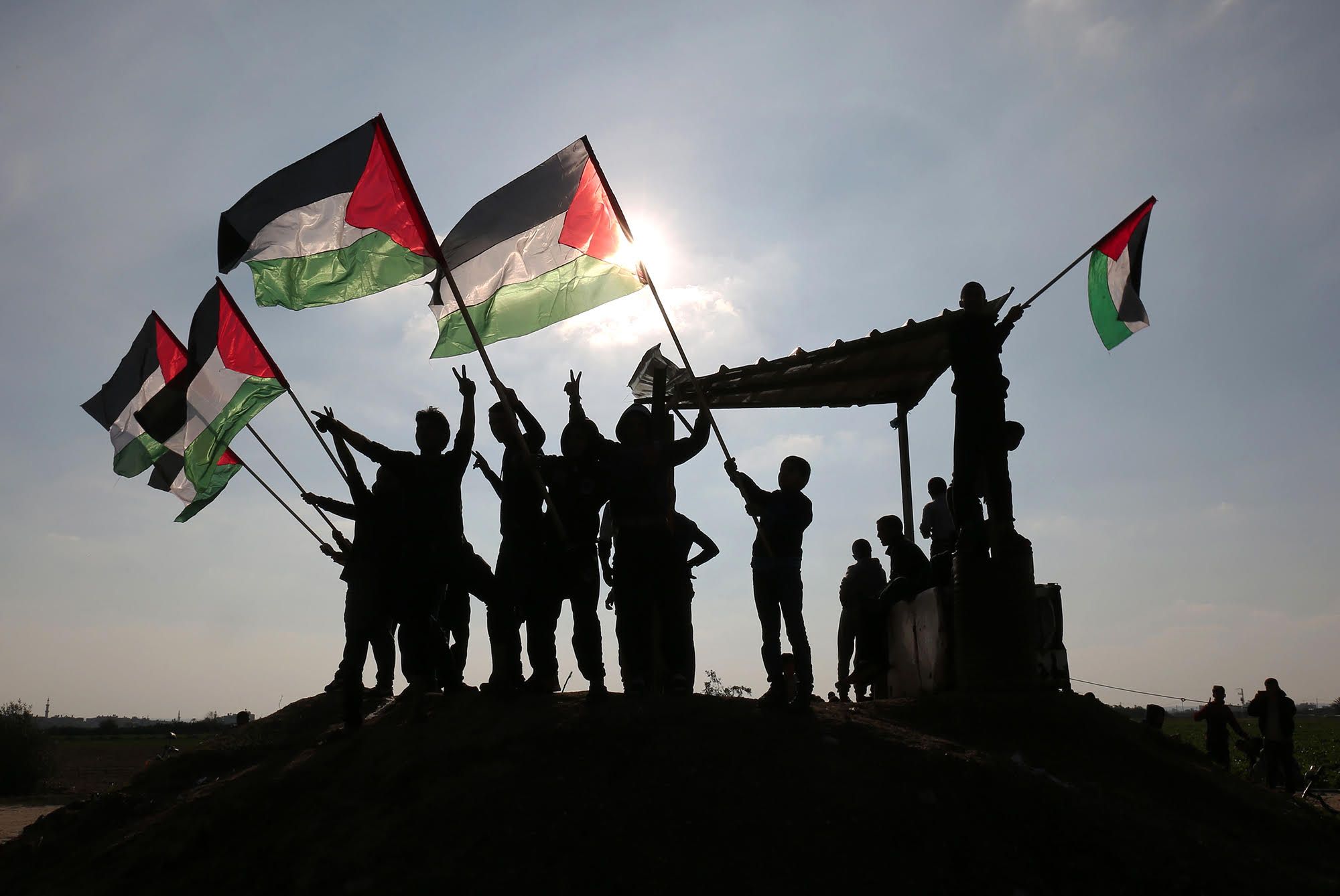 Middle East Peace? Can Young Palestinians' Rejection of the PA Lead to ...