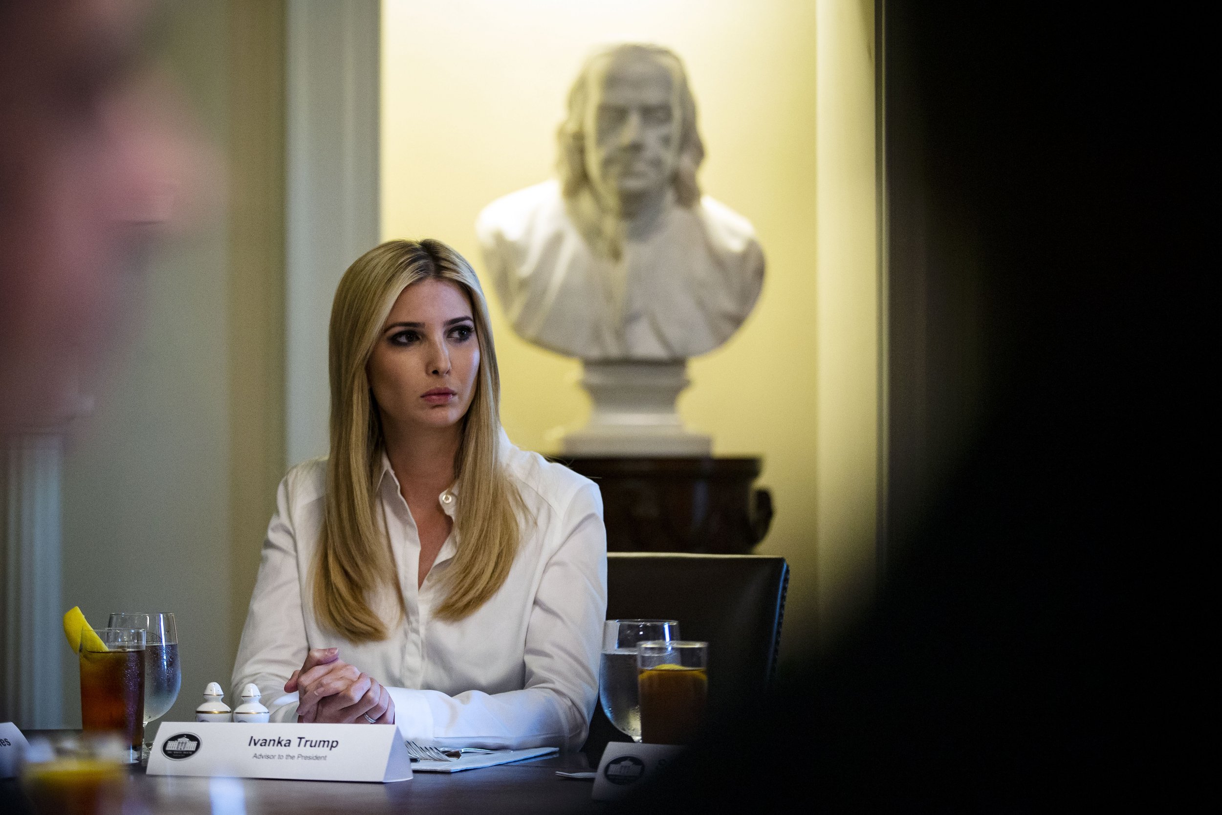 Watch: Ivanka Trump Depicted As Mother Who Hypnotizes in Horror Movie ... Watch: Ivanka Trump Depicted As Mother Who Hypnotizes in Horror Movie ...