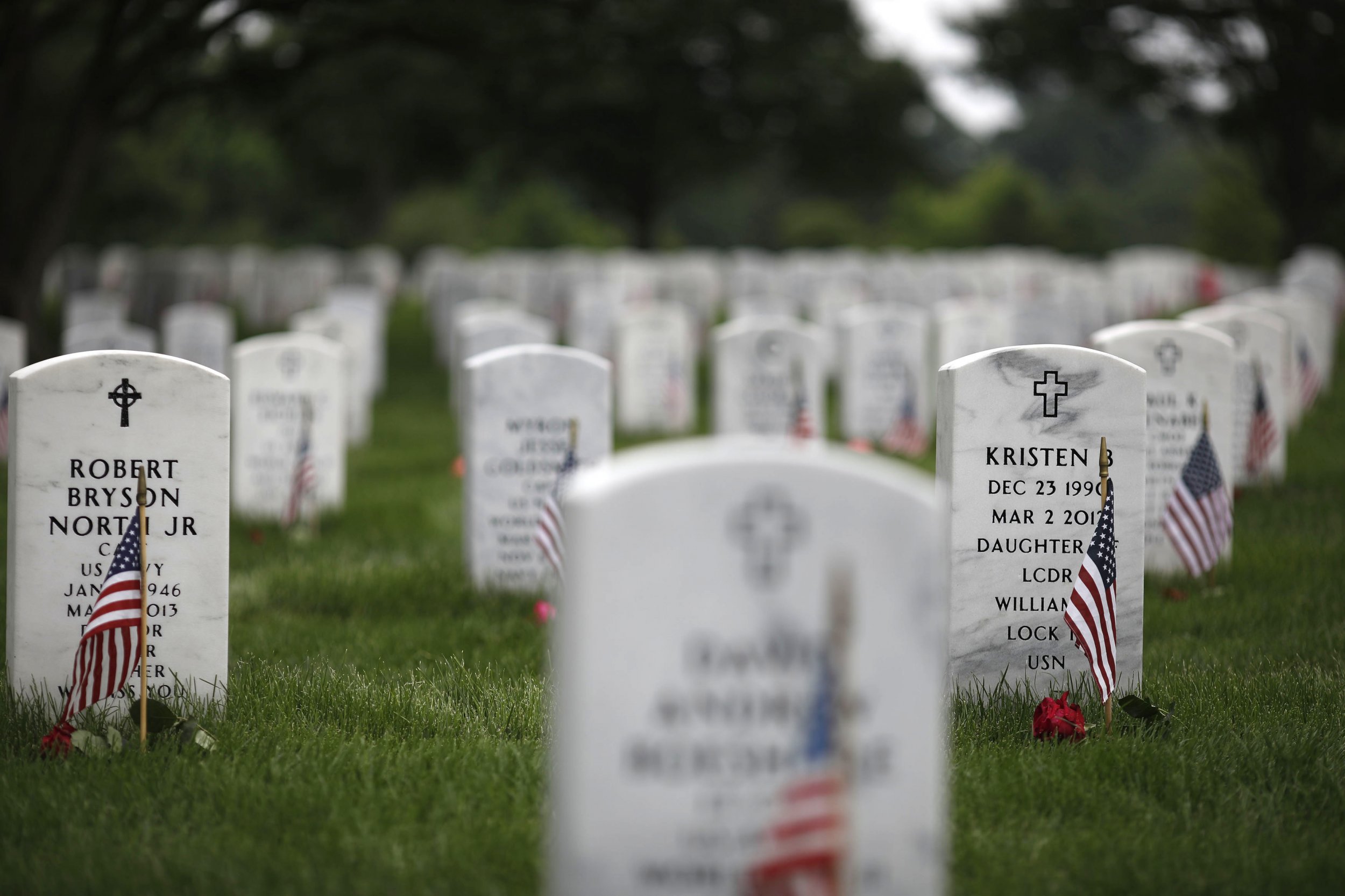 Arlington National Cemetery Bomb Threat: Evacuation Ordered As ...