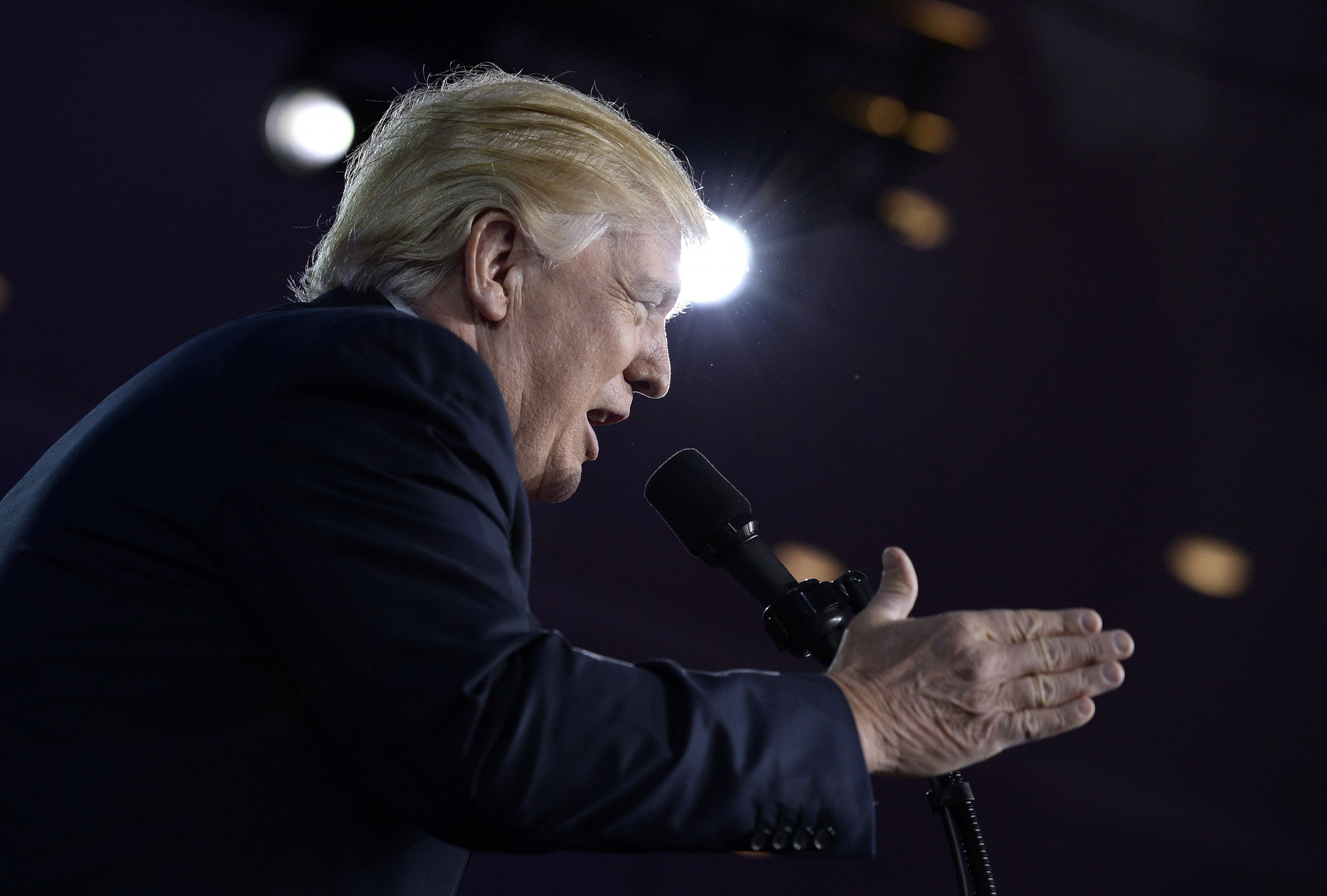 Donald Trump Leans on Unverifiable Statistics About Immigration in ... Donald Trump Leans on Unverifiable Statistics About Immigration in ...