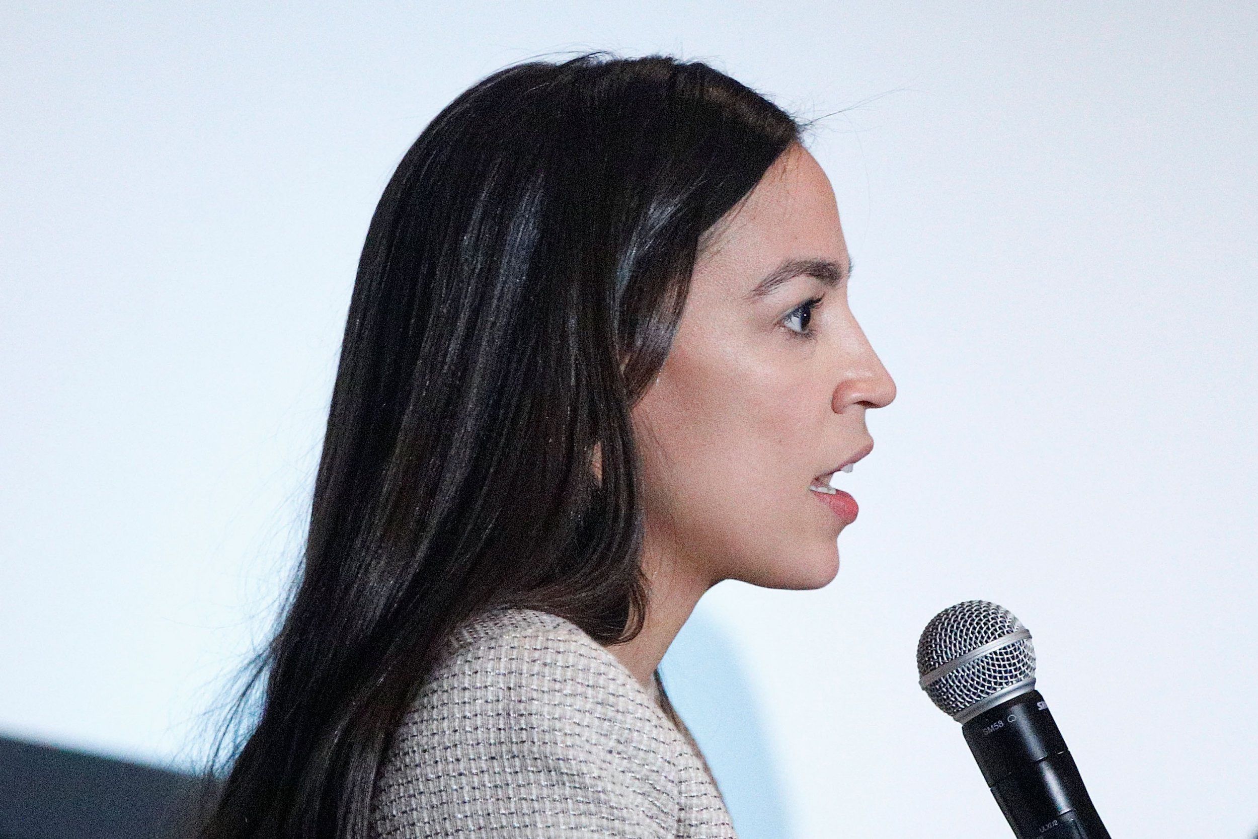 Alexandria Ocasio Cortez Criticizes Democratic Lawmaker Amid Ilhan Omar