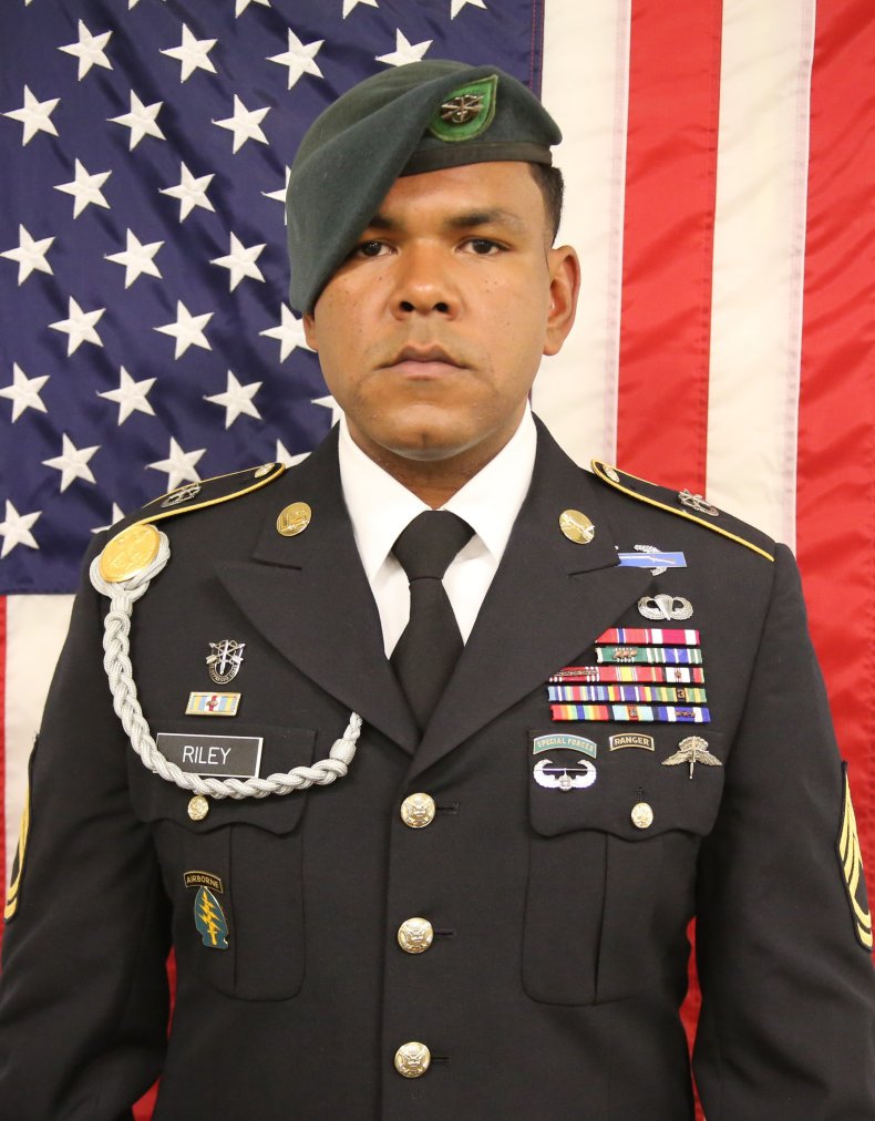 Pentagon Identifies Two Soldiers Killed In Savage Gun Fight Ahead of U ... Pentagon Identifies Two Soldiers Killed In Savage Gun Fight Ahead of U ...