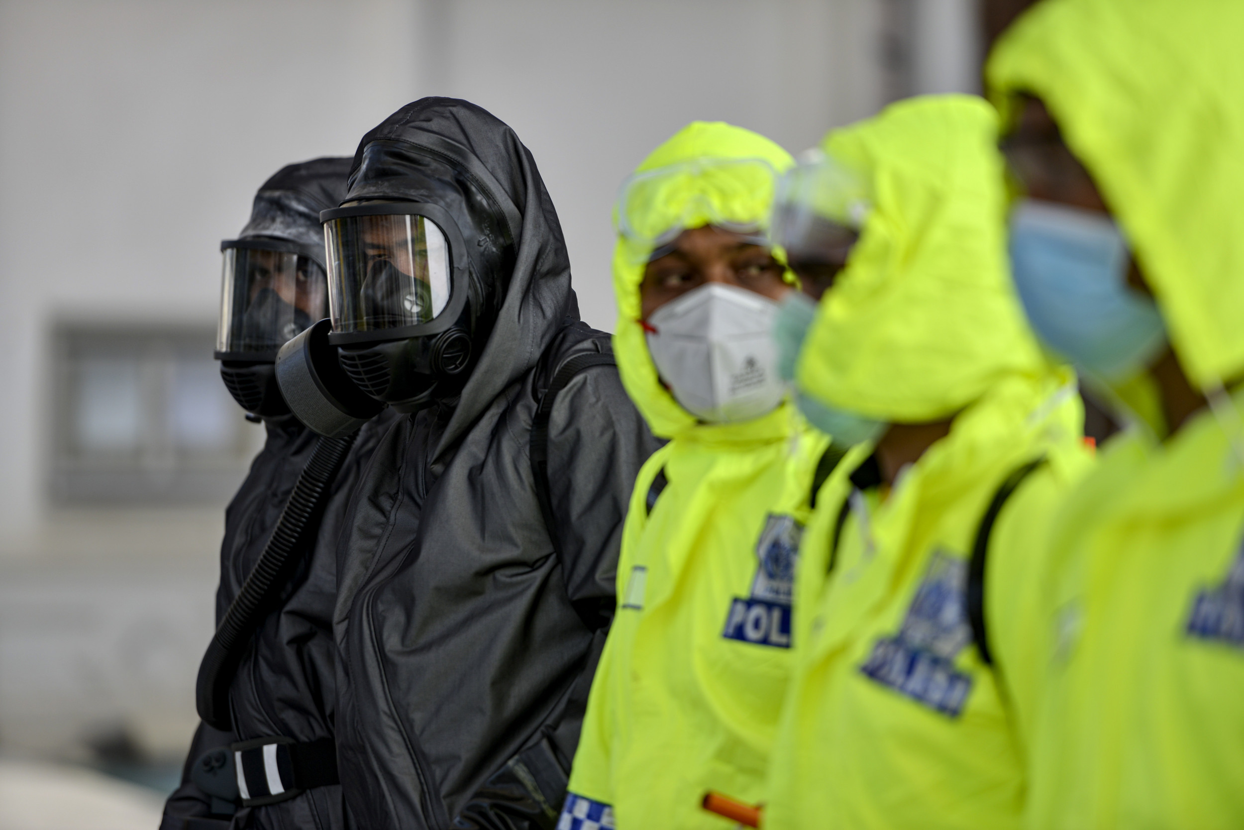 How Contagious Is the New Coronavirus, and How Does It Compare to Flu ...