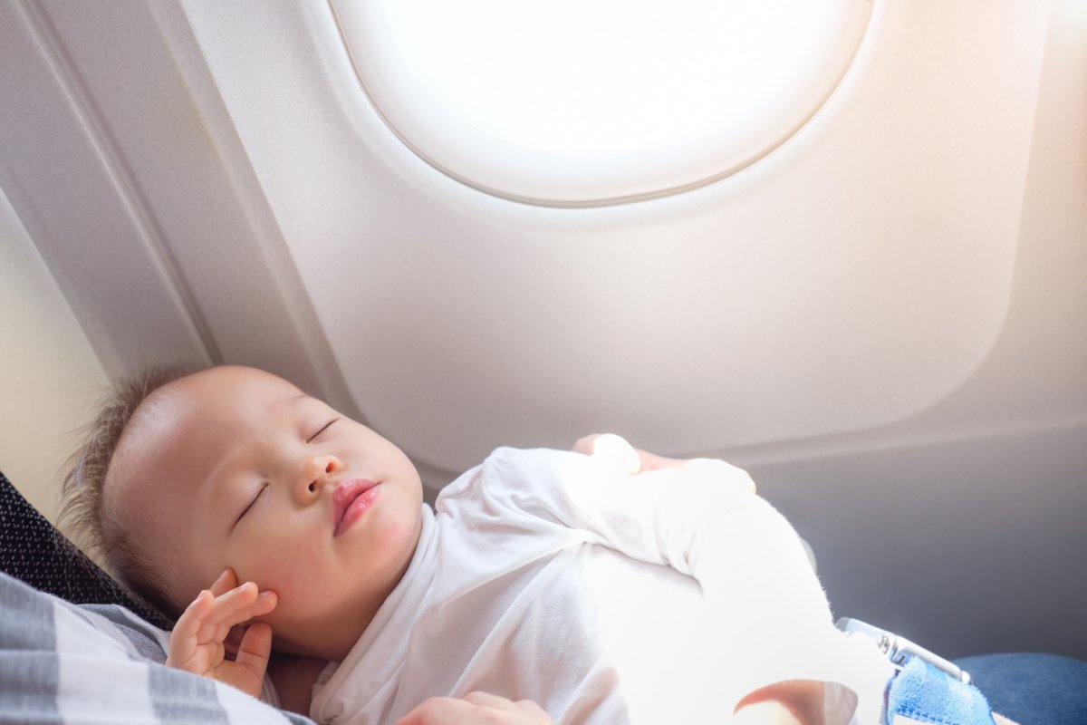 Woman Gives Birth Mid Flight After Not Knowing She Was Pregnant Newsweek