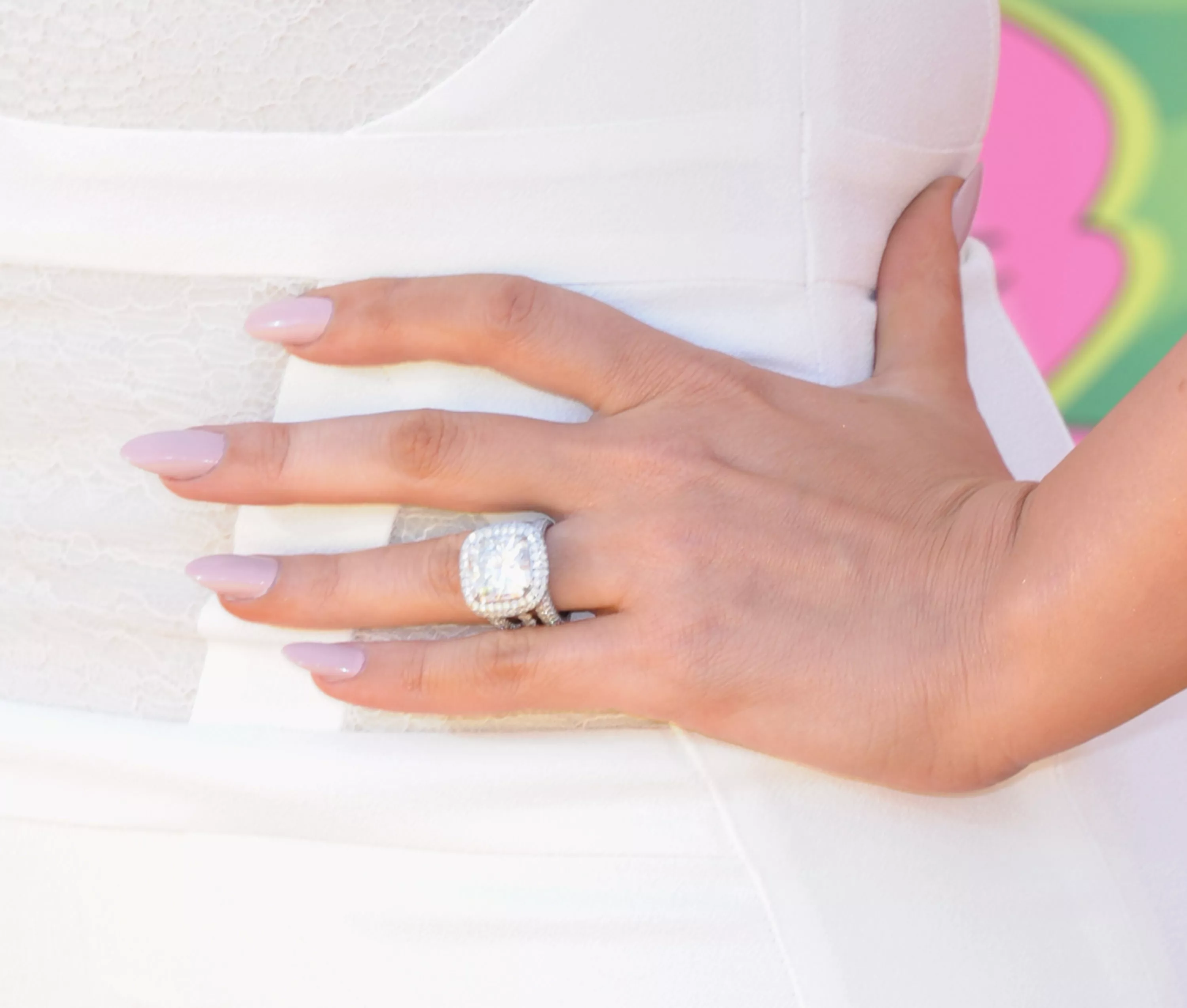 Ring Von Kim Kardashian Und Damon Thomas Kim Kardashian Has Hinted