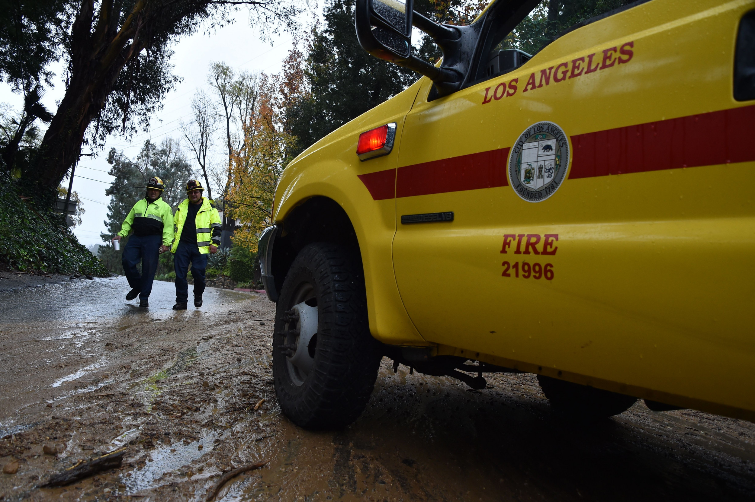 Californians Trapped by Mudslides in the Canyons as Rainstorms Show No ...