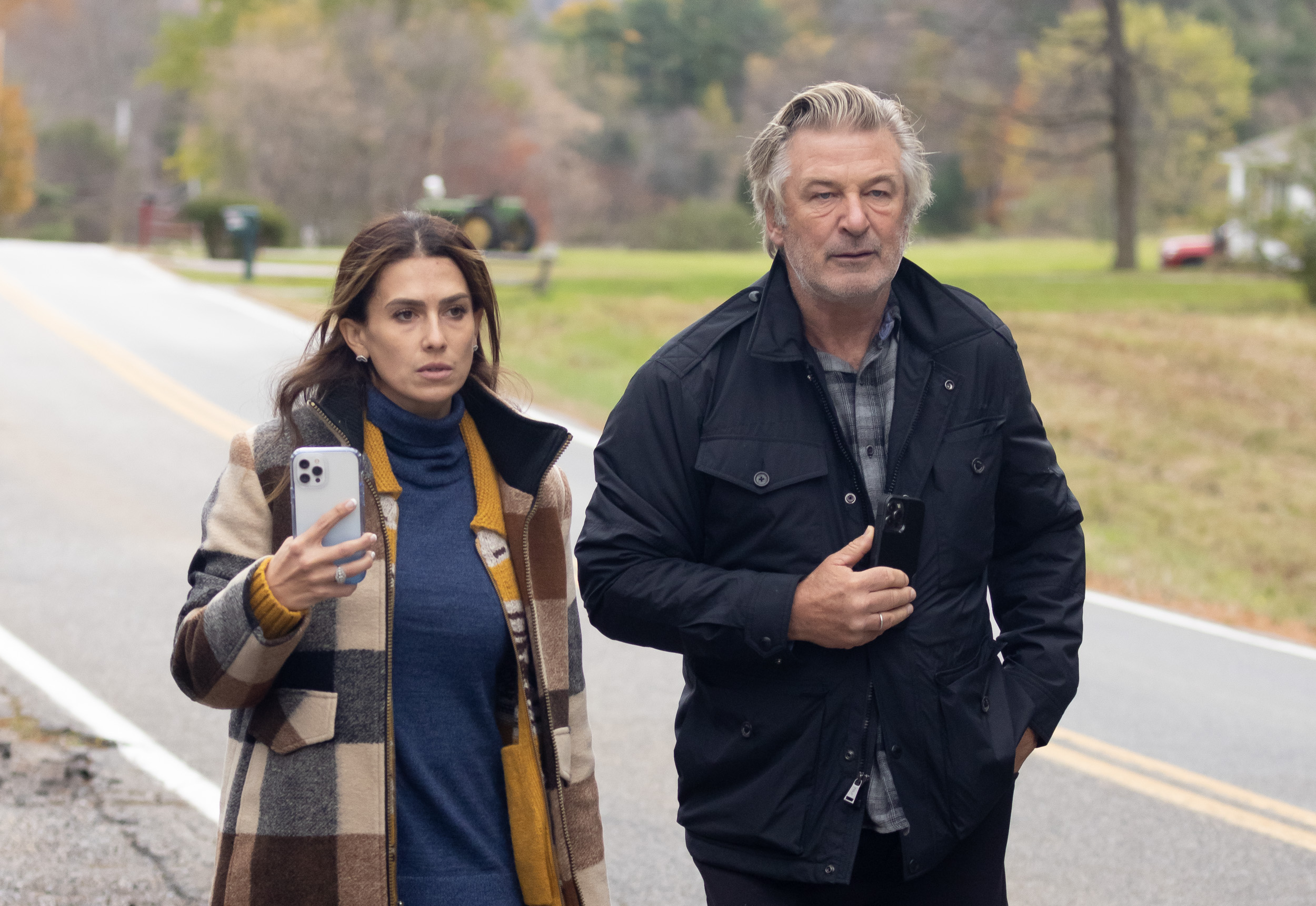 Alec Baldwin Turns Over Phone In Rust Investigation What Are