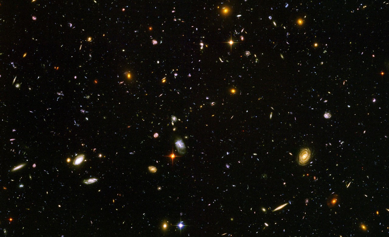 Cosmic Water Cloud From Dawn of Universe Helps Unravel Dark Energy ...