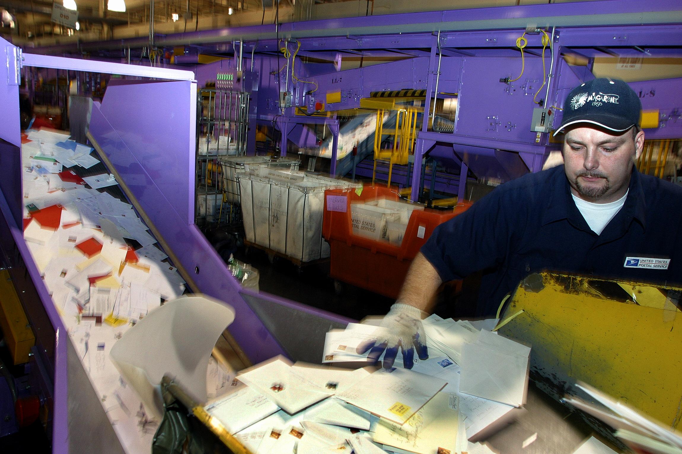 USPS Worker Shares Items You Shouldn't Post in Letters: 'Will Rip Them ...