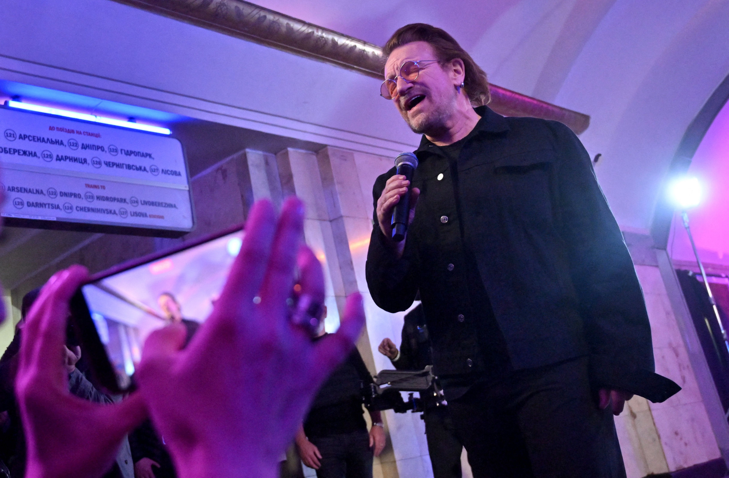 Bono's Critics Mock 'Cringe' Kyiv Show Praised by Ukrainian Leaders ...