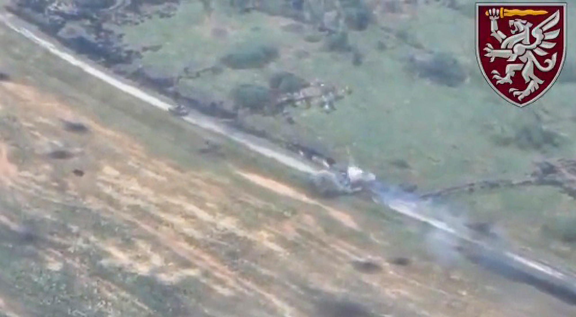 Ukrainian Paratroopers Hit 2 Russian Tanks With Swedish Rocket Launcher ...