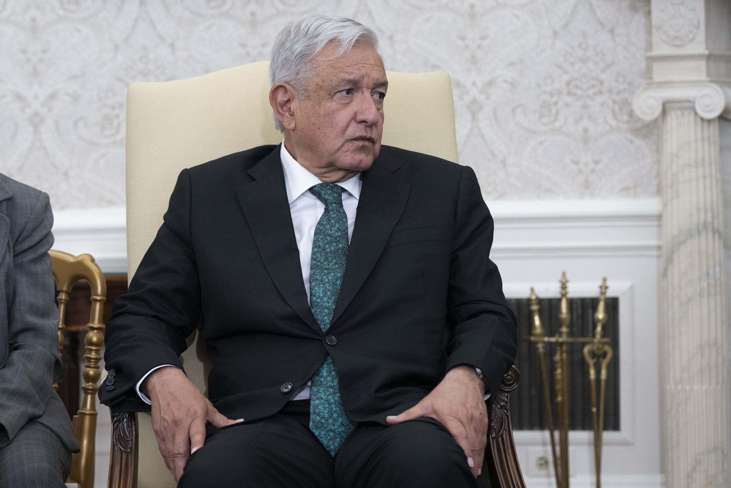 Mexico's President Mocks U.S. Travel Warning With Video of NYC Robbery ...