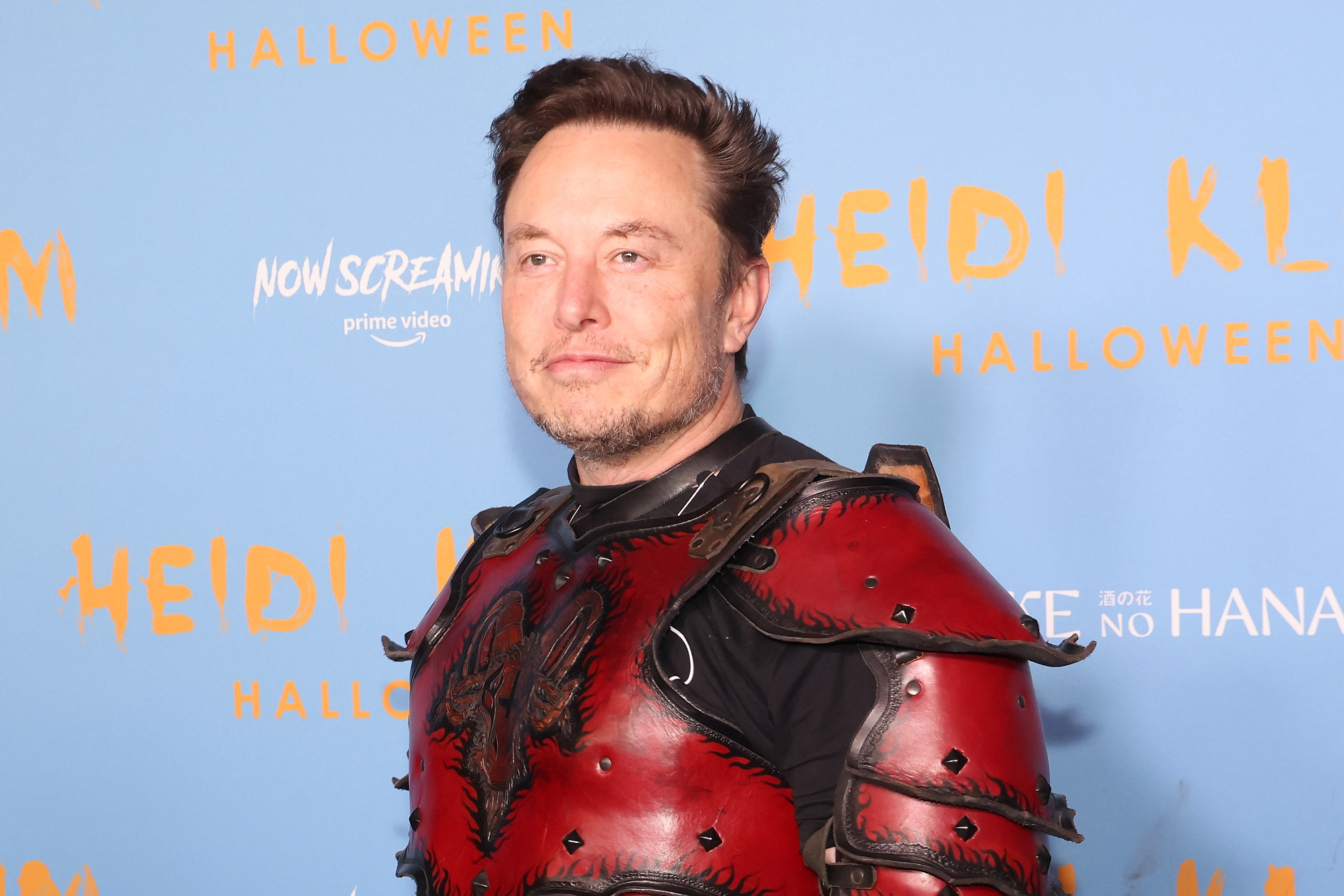 Elon Musk's Actions on Twitter Are Already Angering Conservatives ...