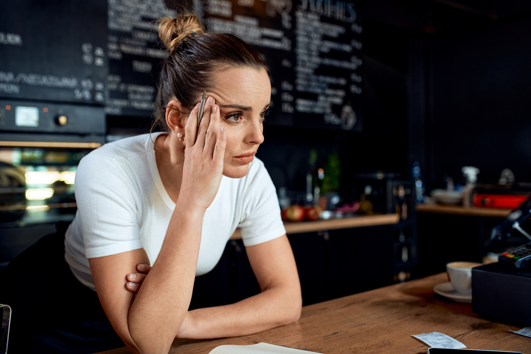 Exhausted Bartender Cheered for 'Ruining Wedding' by Walking Out Mid ...