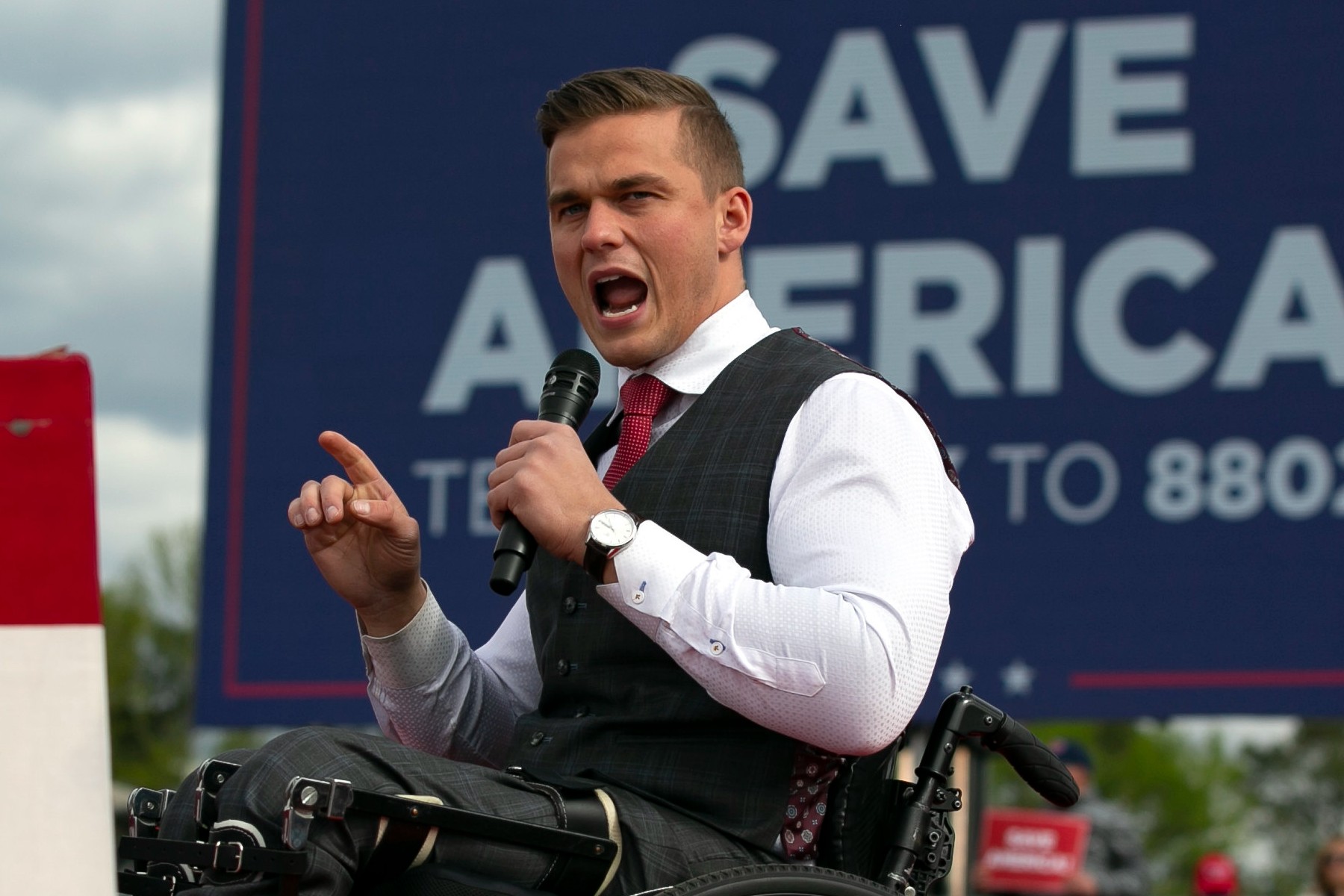 Madison Cawthorn Eats Raw Meat From Fresh Kill in Bizarre Video - Newsweek