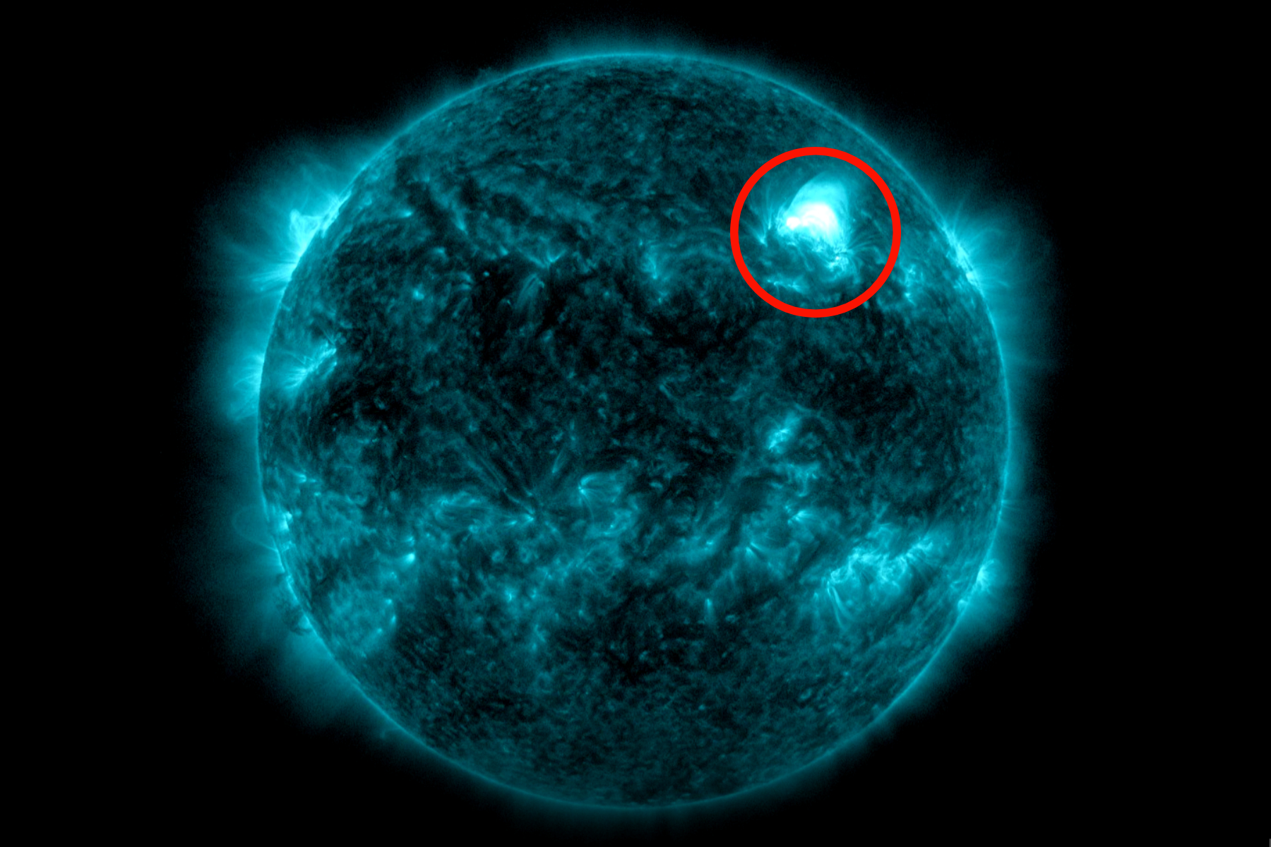 Massive Solar Flare Causes Radio Blackout Over U S Newsweek Massive Solar Flare Causes Radio Blackout Over U S Newsweek
