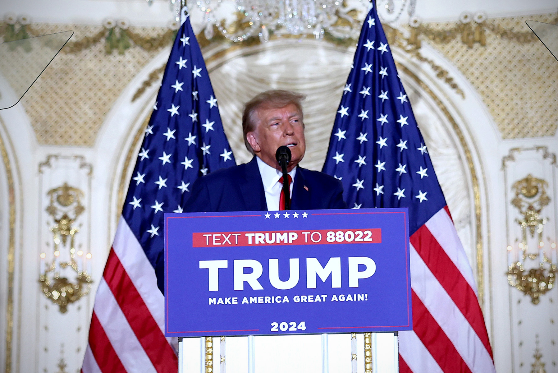 Fox host speaks out against Trump criticizing judge's family - Newsweek