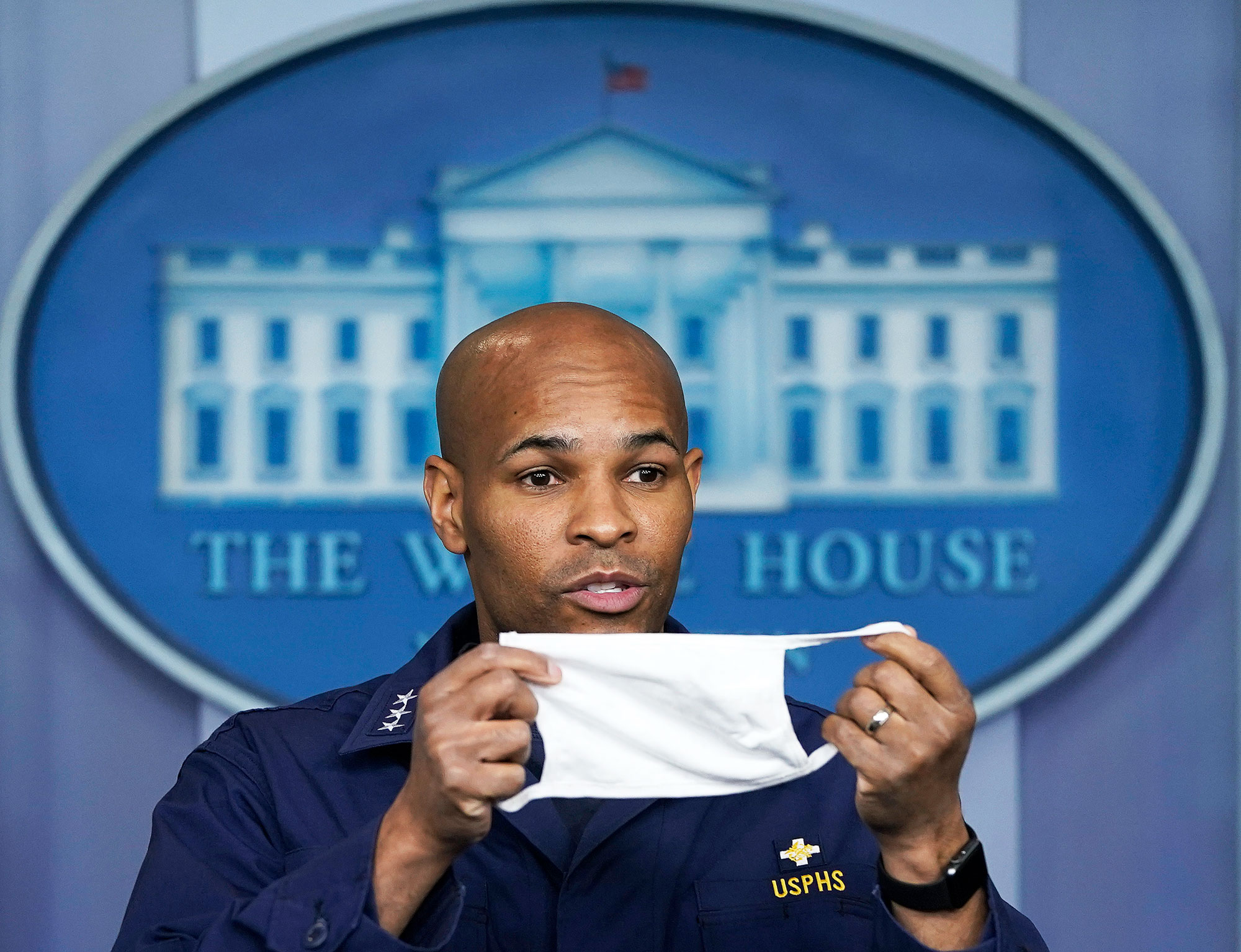 Trump's Surgeon General Weighs in on Mask Mandates