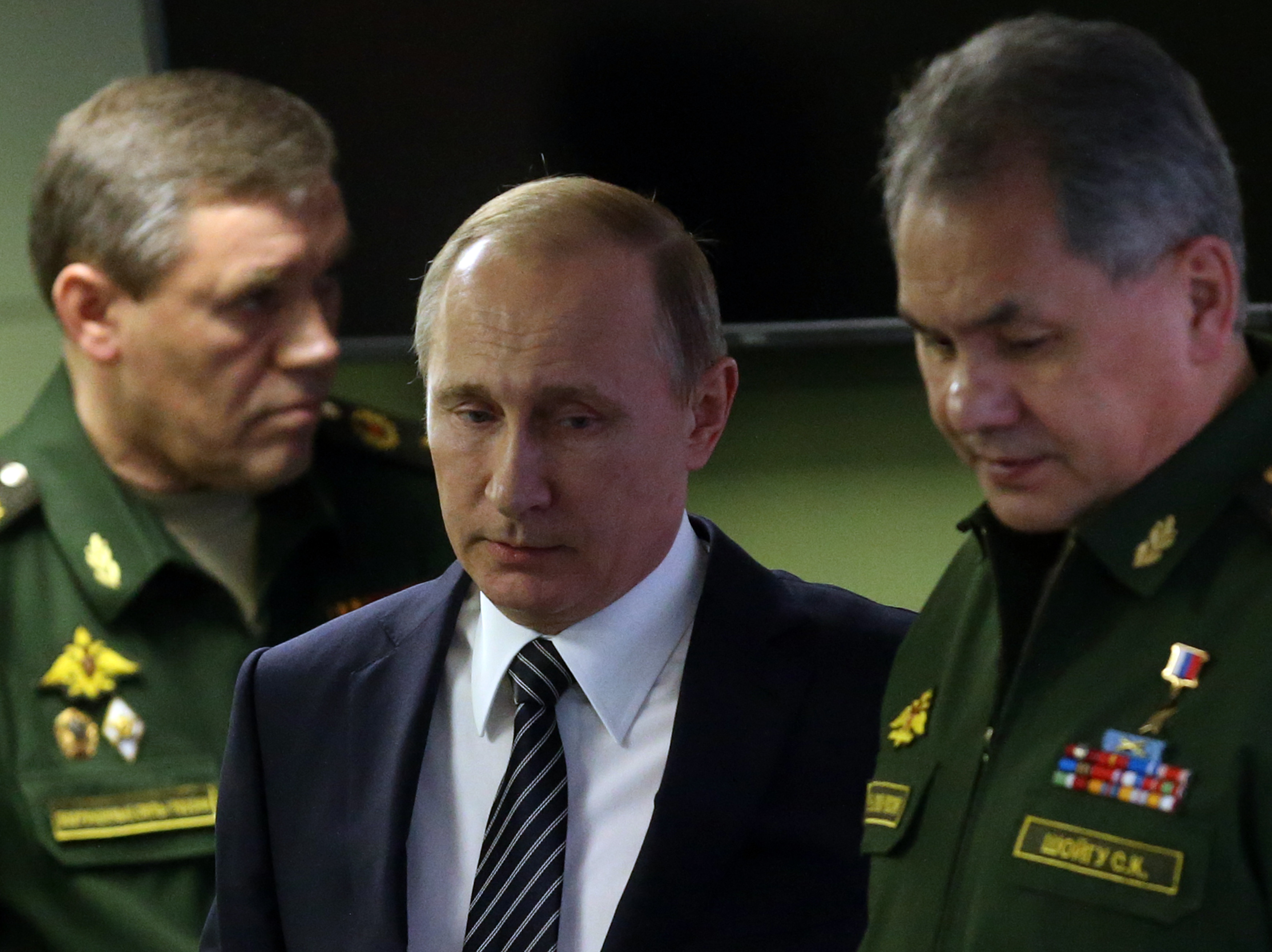 Putin Army Chief 'Fainted' After Angry Rant from Subordinate: Audio ...