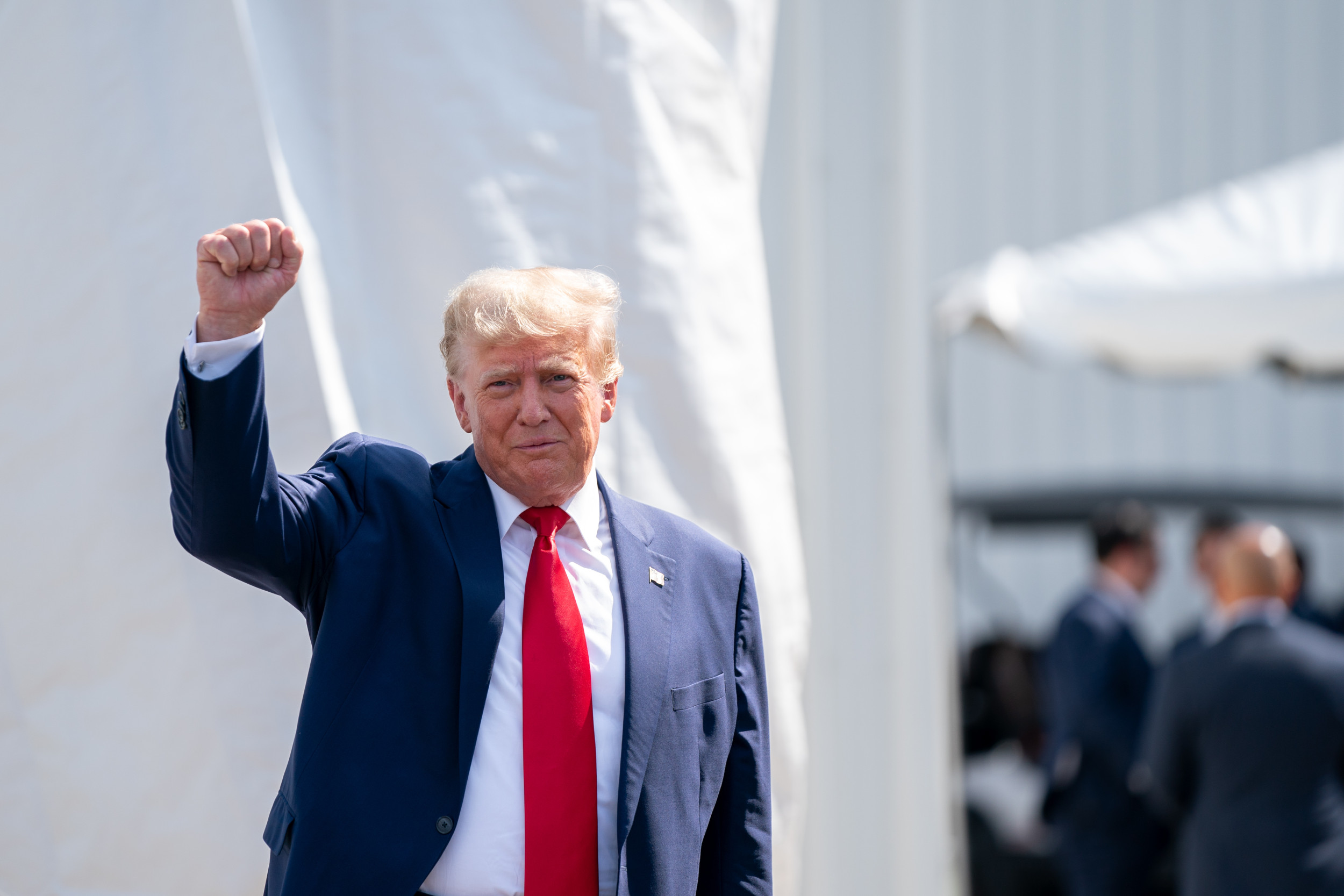 Donald Trump Gets Unexpected Help From Democrat In Bid To Stay On