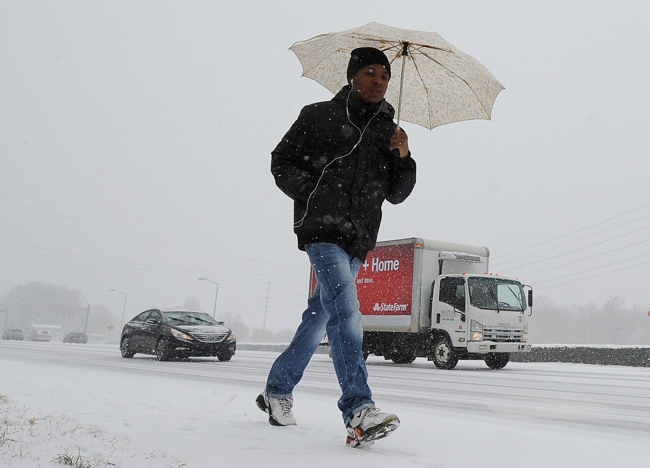 Storm, Bringing Deadly Ice and Snow, Slams U.S. Southeast - Newsweek