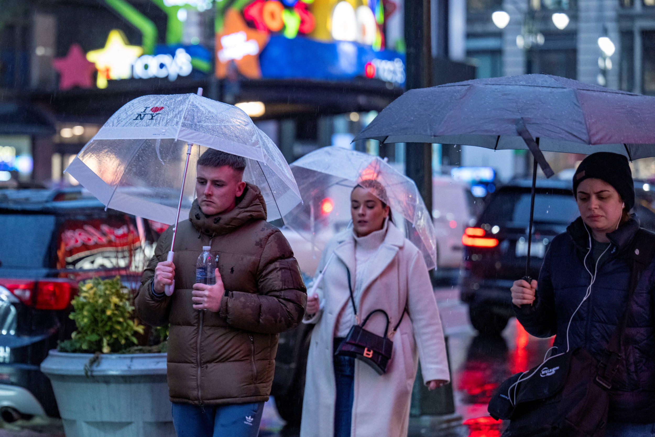 Flash Flood Warnings for 6 States Amid Heavy Rainfall - Newsweek