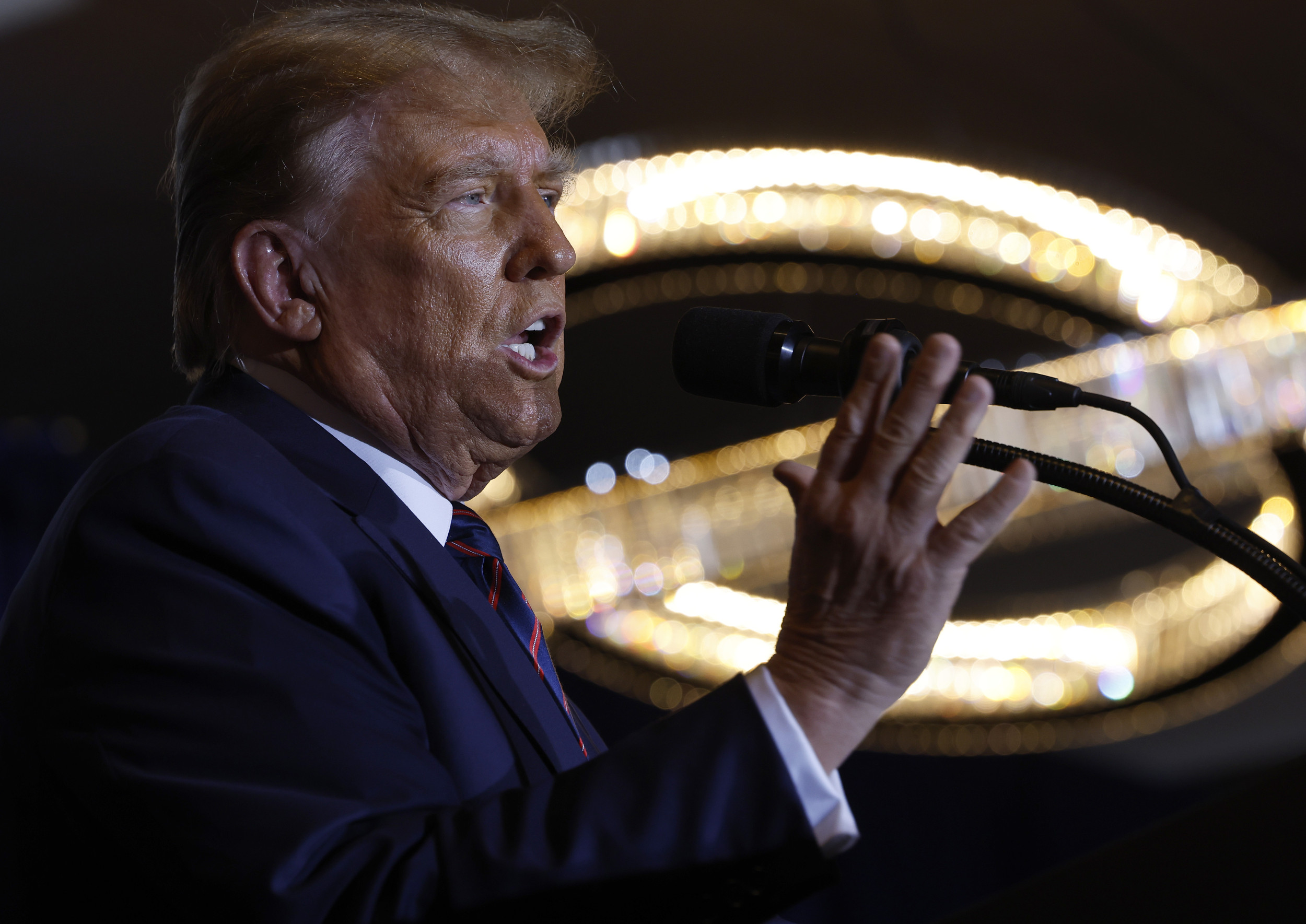 Donald Trump's Huge Independents Problem - Newsweek Donald Trump's Huge Independents Problem - Newsweek