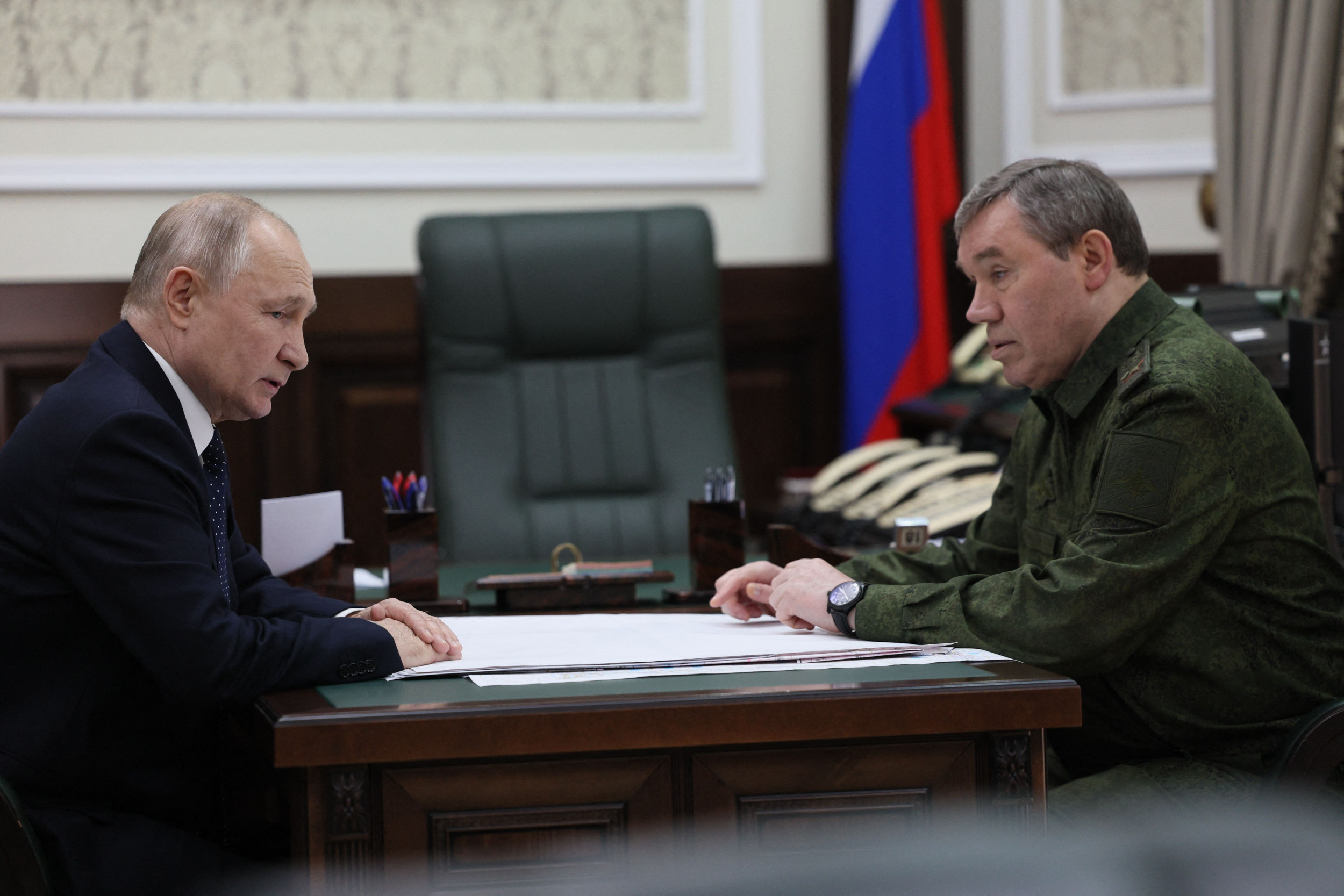 Putin's Top Generals Have Gone Missing - Newsweek