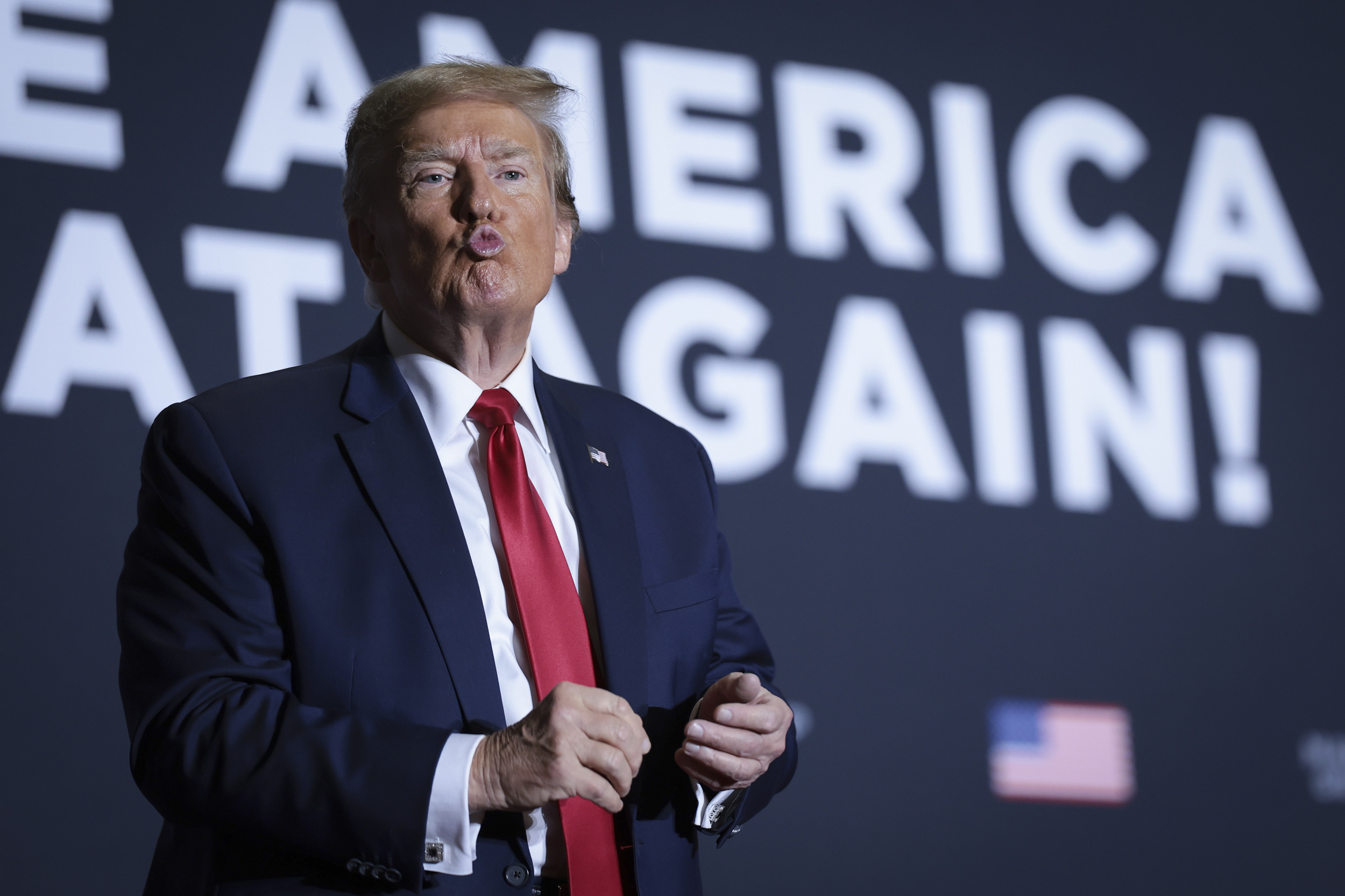 Judge Dismisses Attempts to Disqualify Fani Willis in High-Stakes Trump RICO Case | Page 5 ...