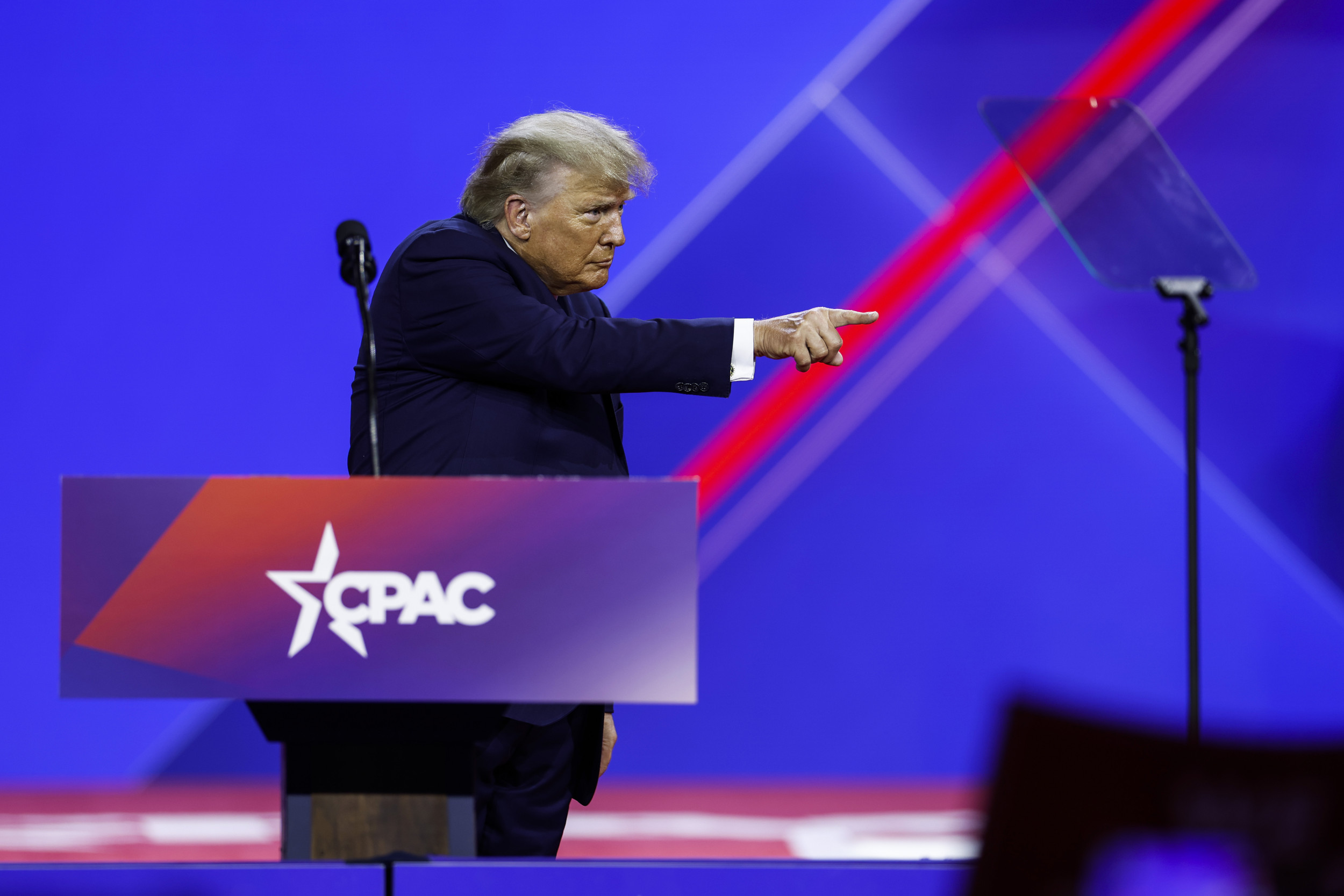 Trump Called Sessions an 'Idiot' Before Demanding His Resignation in ...