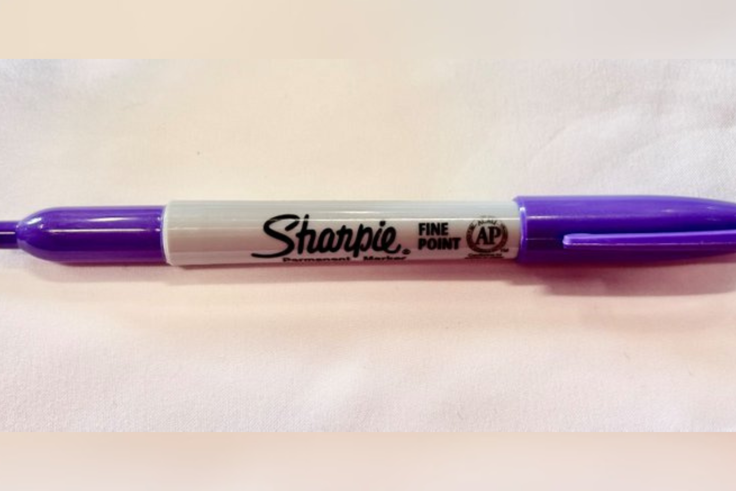 Can You Spot What's Different About This Sharpie Pen? A TSA Agent Did ...