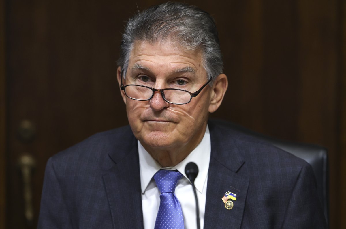 Joe Manchin Protester Praised After Cursing at Senator in Wild Viral ... Joe Manchin Protester Praised After Cursing at Senator in Wild Viral ...
