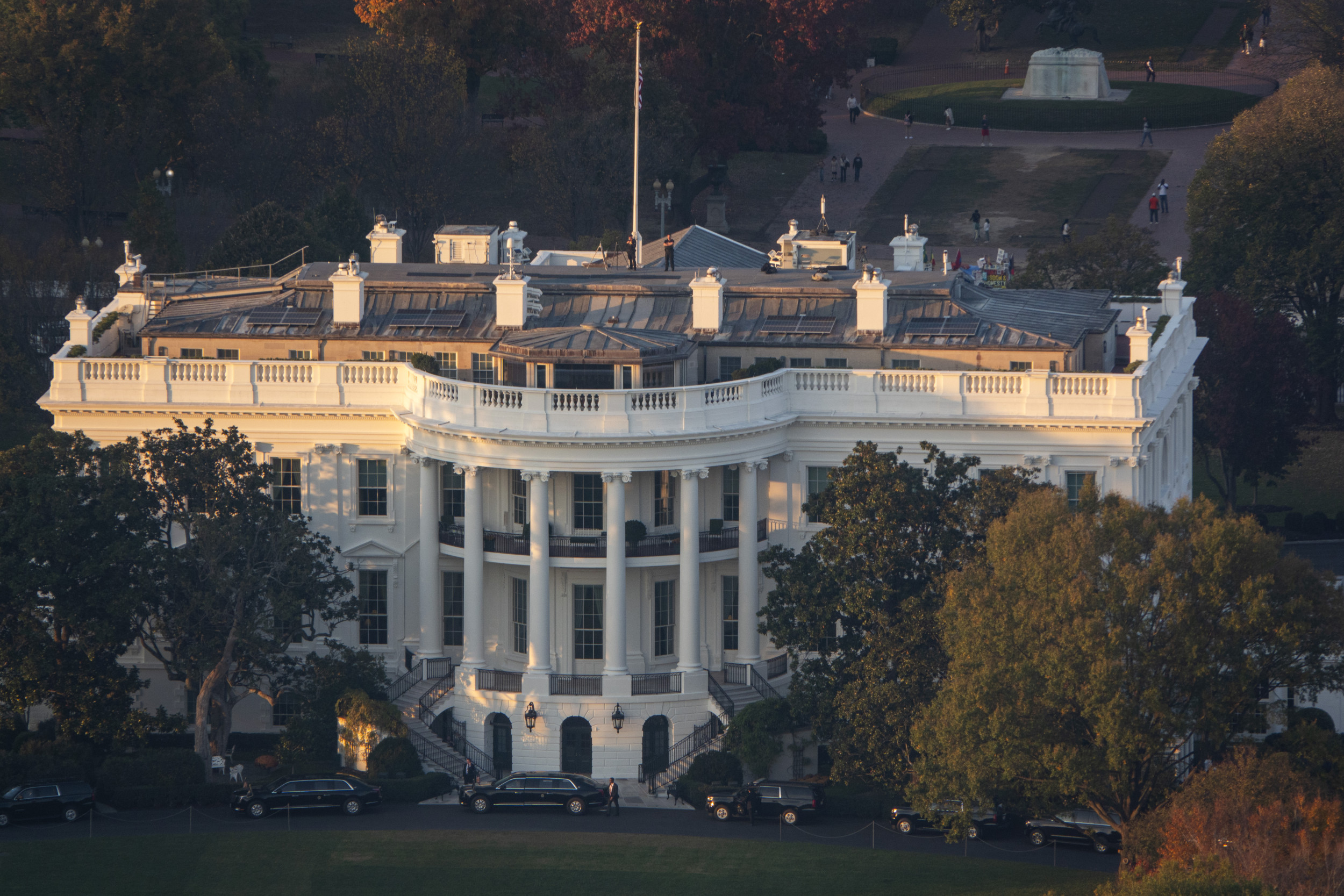 The Centrist Majority of Voters Want Government Overhaul | Opinion ... The Centrist Majority of Voters Want Government Overhaul | Opinion ...