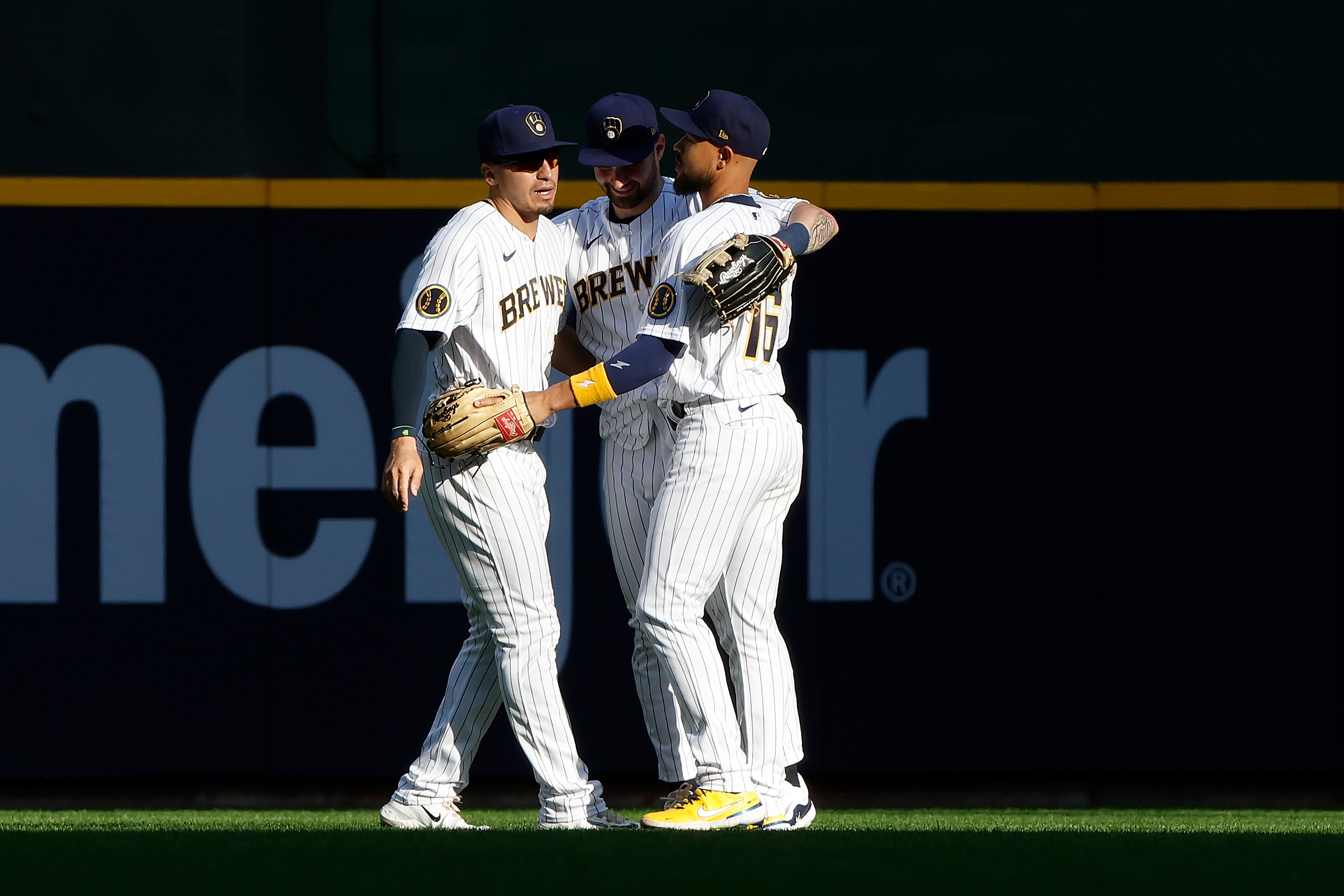 Milwaukee Brewers: News, Scores, Rumors, Schedule, Highlights and More