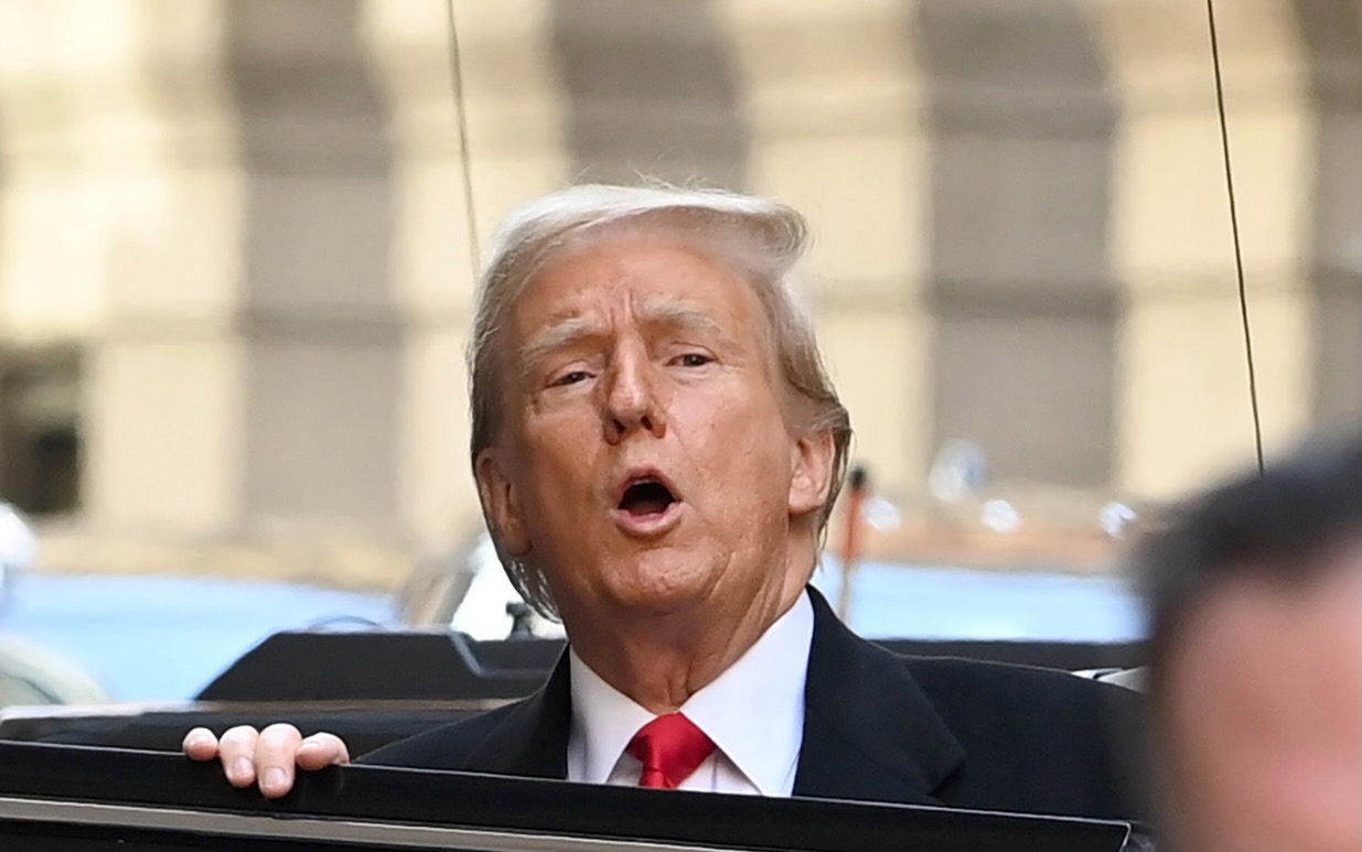 Donald Trump Bracing for 'Last Position He Wants to Be In': Legal ...
