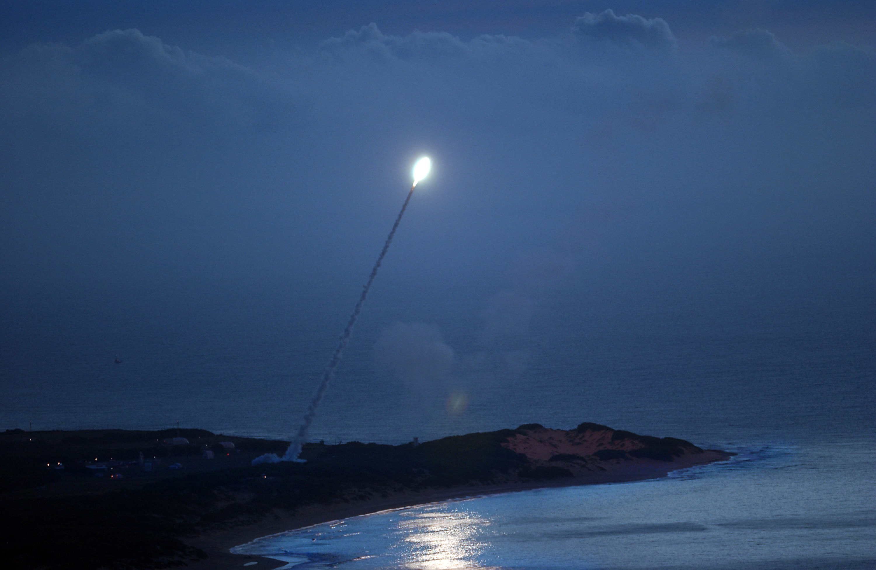 US military's "groundbreaking" new missile hits milestone - Newsweek