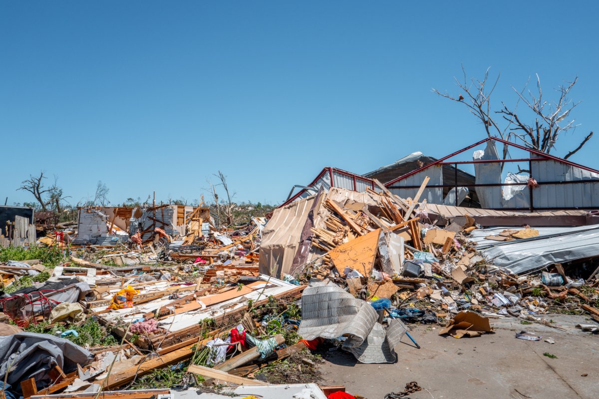 'Apocalyptic' Tornado Tears Up City in Iowa - Newsweek 'Apocalyptic' Tornado Tears Up City in Iowa - Newsweek