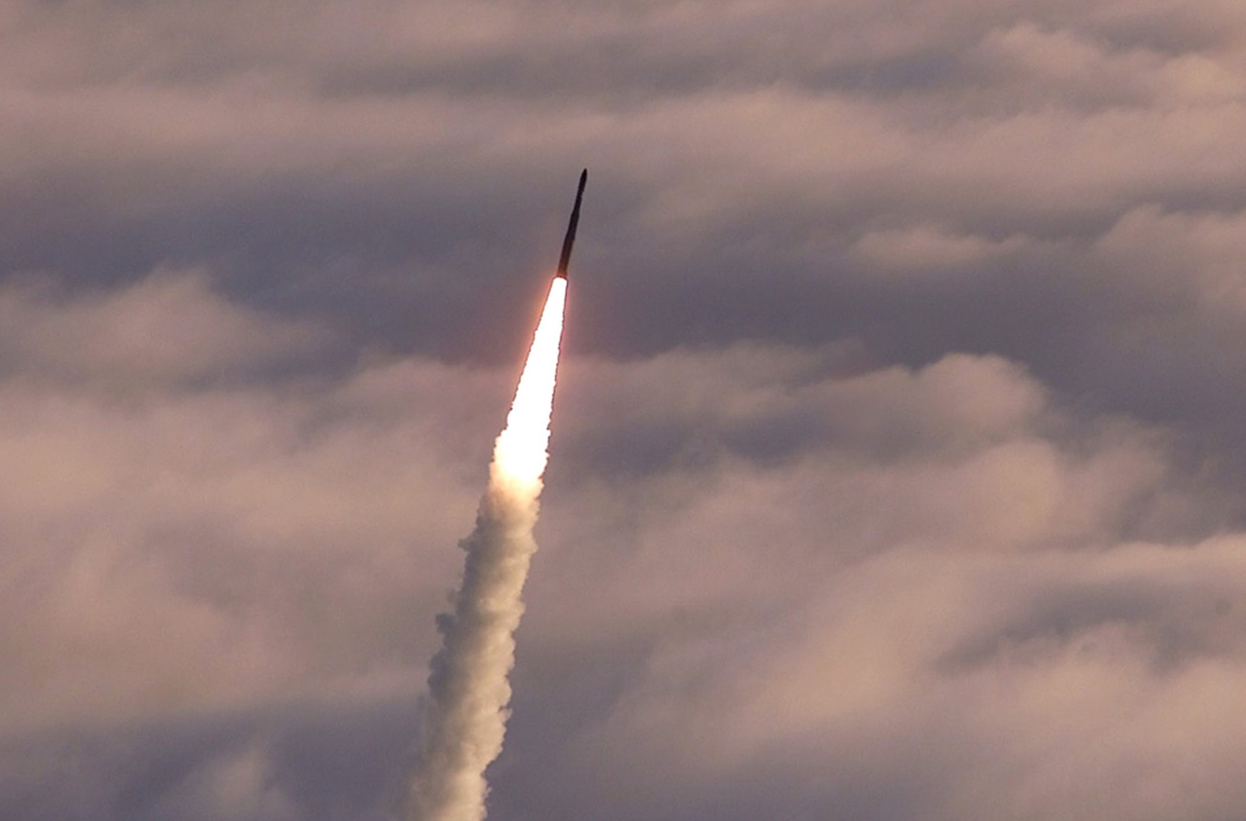 US Launches Minuteman III Nuclear Missile Drill: Video - Newsweek
