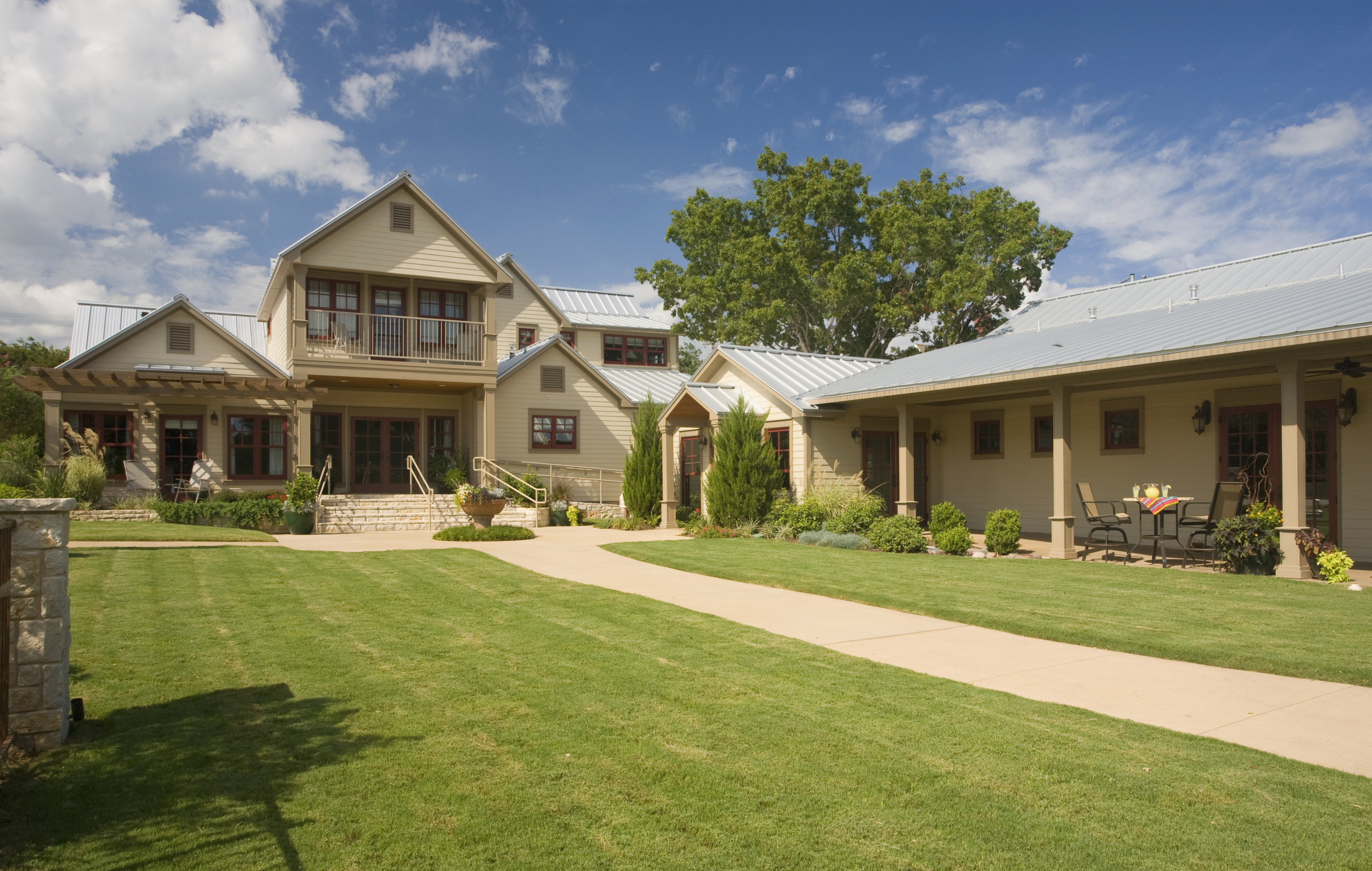 Homeowners Get $10,000 to Fight Squatters Under New Policy - Newsweek