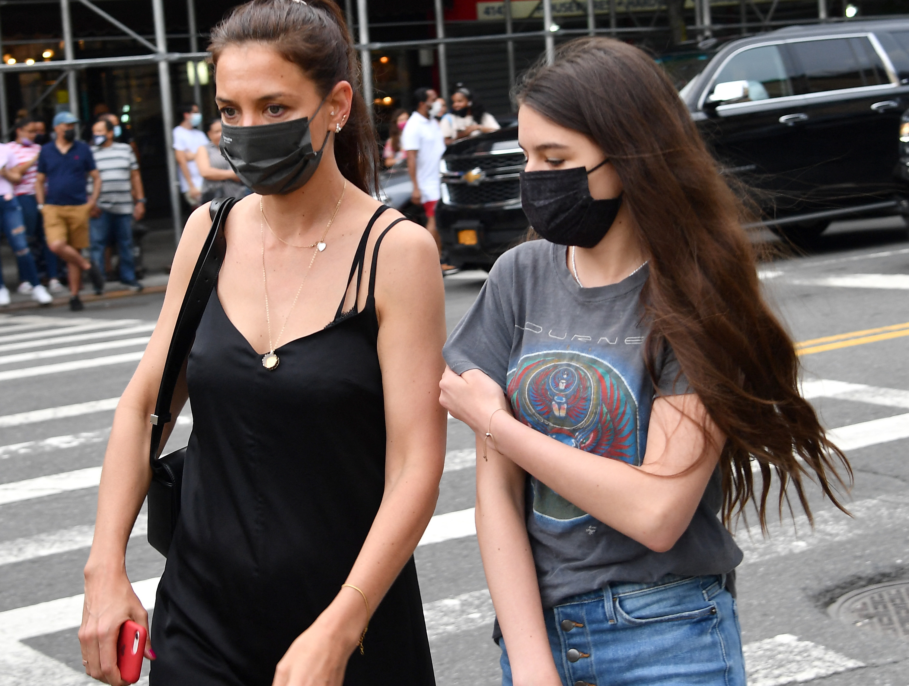 Suri Cruise Once Again Drops Dad Tom Cruise's Name For Big Life Milestone - Newsweek