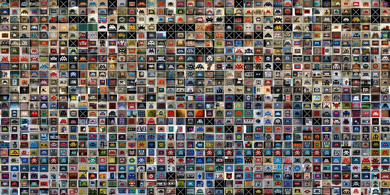 Invader Graffiti Wallpaper