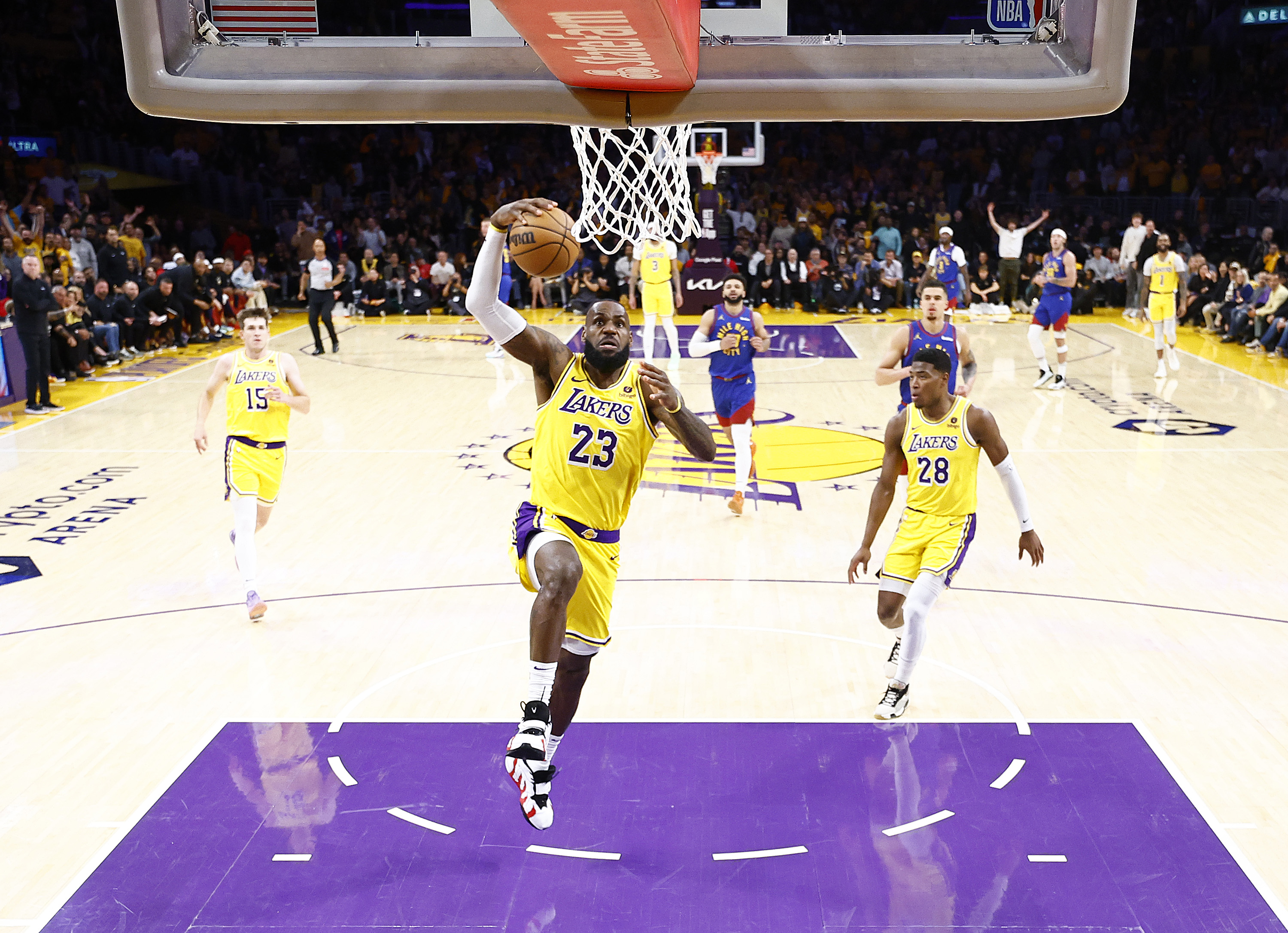 Lakers, LeBron James Agree to Massive New Contract — With One Surprise ...