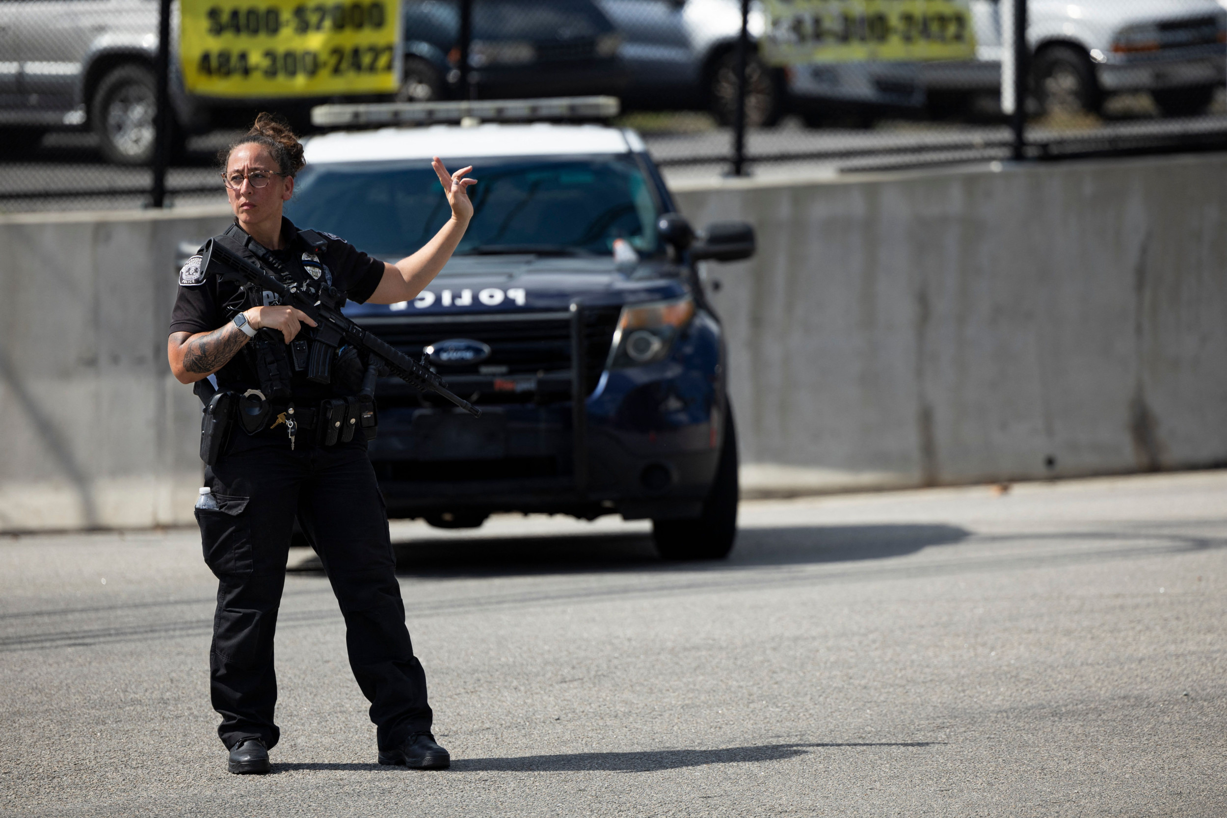Two 'Dangerous' Murder Suspects Escape From Mississippi Jail Ceiling ...