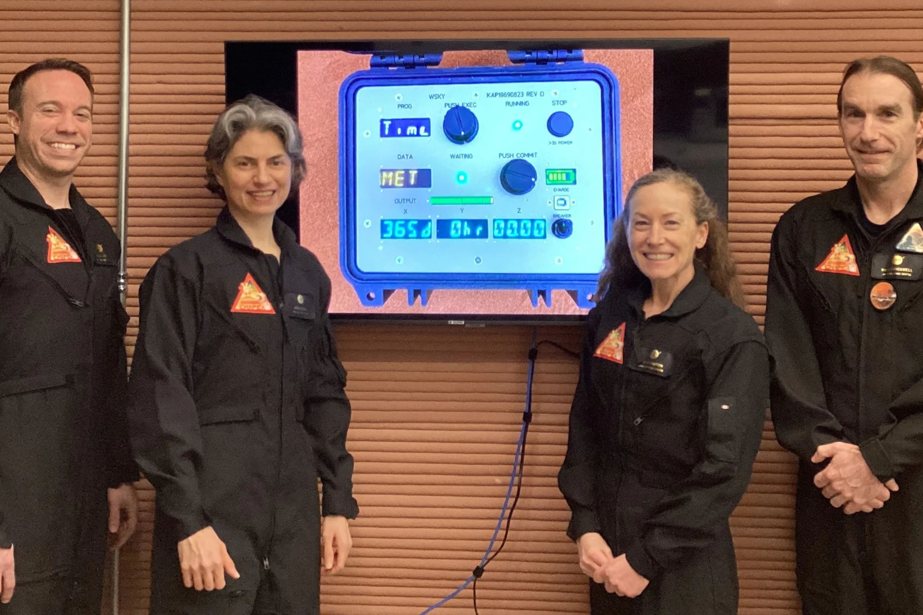 NASA Crew Emerge From 3D-Printed Mars Habitat - Newsweek