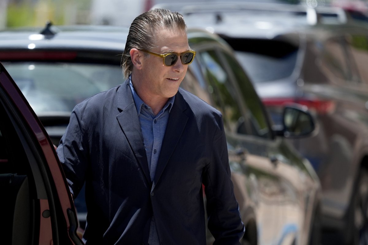 Jury Selection Begins in Alec Baldwin Involuntary Manslaughter Trial ... Jury Selection Begins in Alec Baldwin Involuntary Manslaughter Trial ...