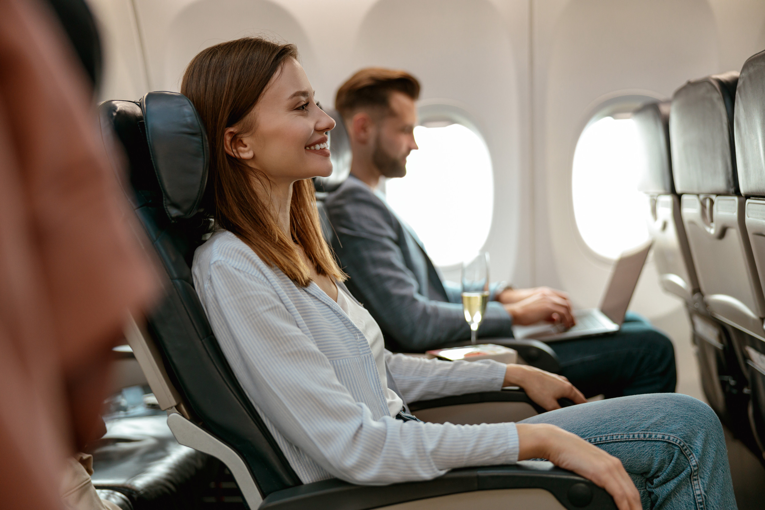 Plane Passengers Get Upgraded—Luckily Their Friends Are Sat Behind ...