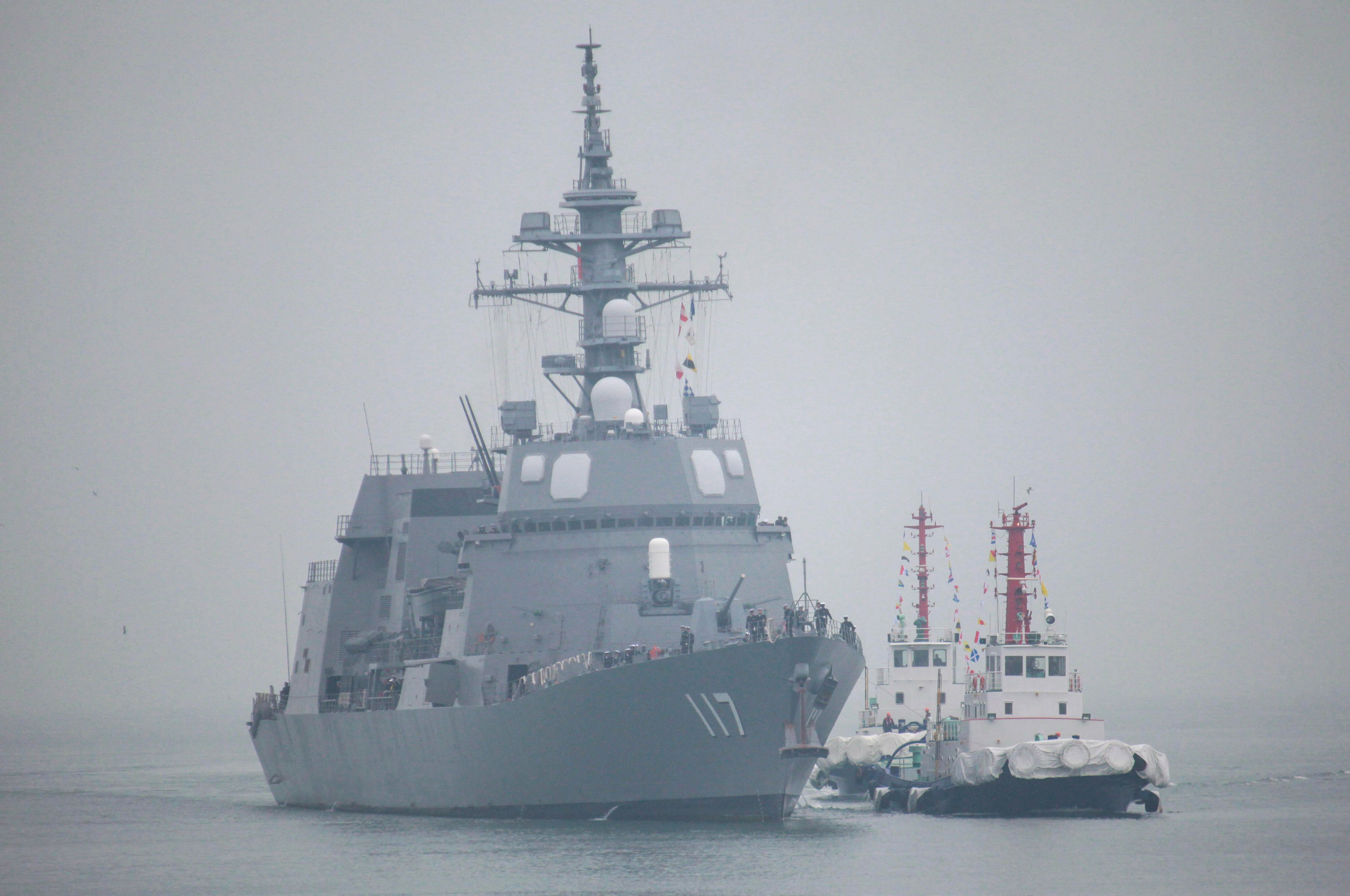 Japan Warship Strays Into China's Territorial Sea - Newsweek
