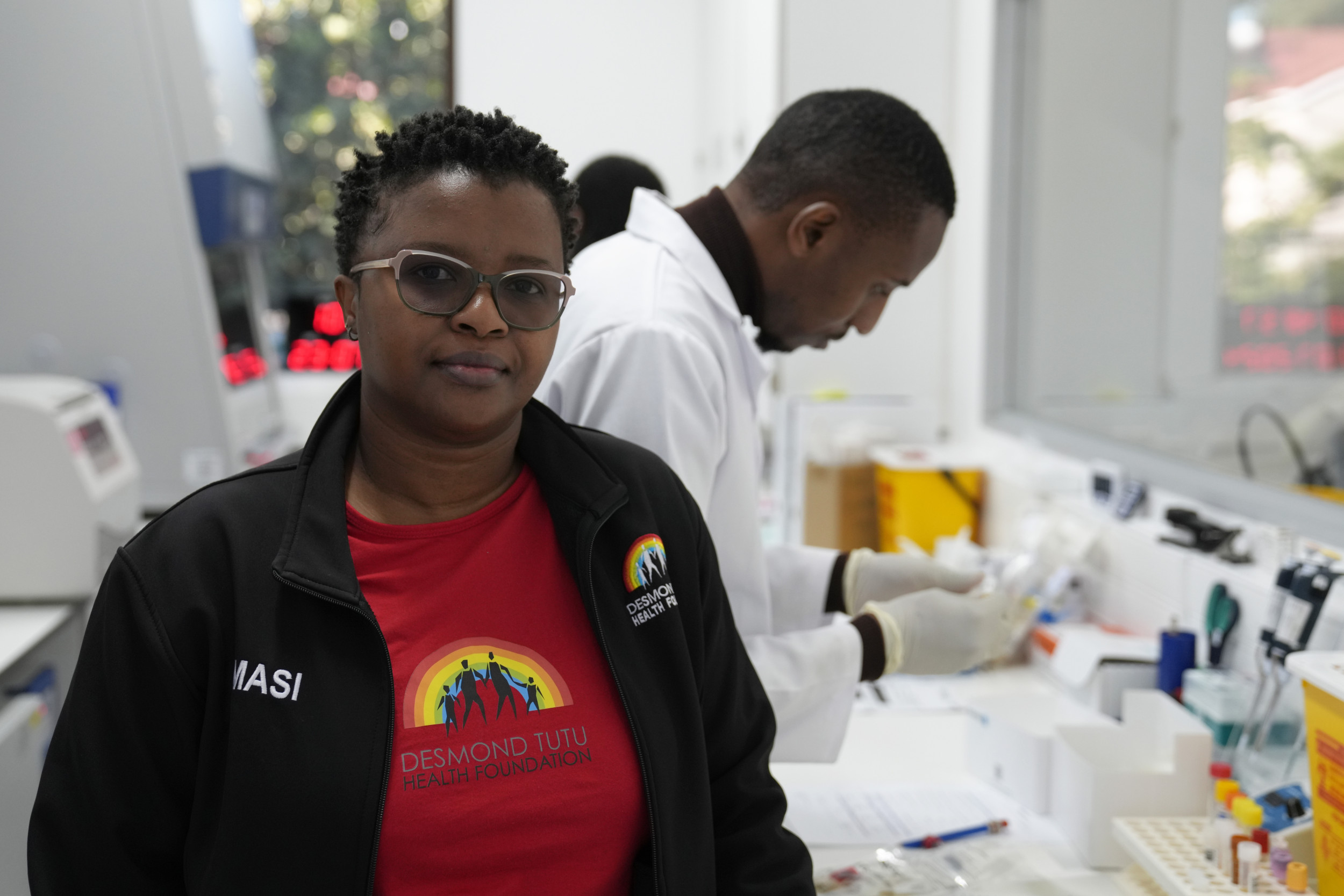 'Stunning' HIV Breakthrough Offers 100% Protection: Study - Newsweek