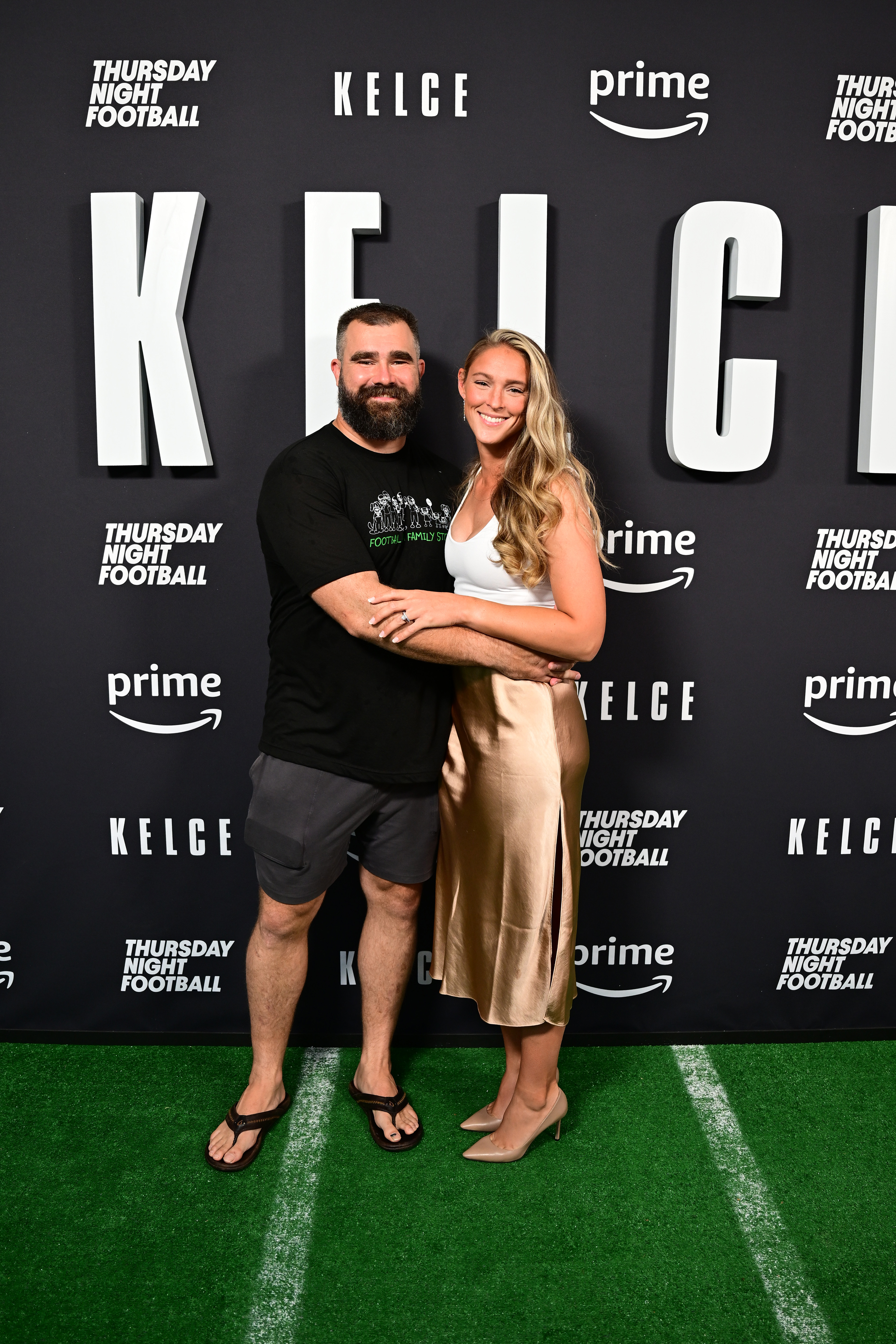 Jason and Kylie Kelce Couple Up To Cheer On Simone Biles at 2024 ...